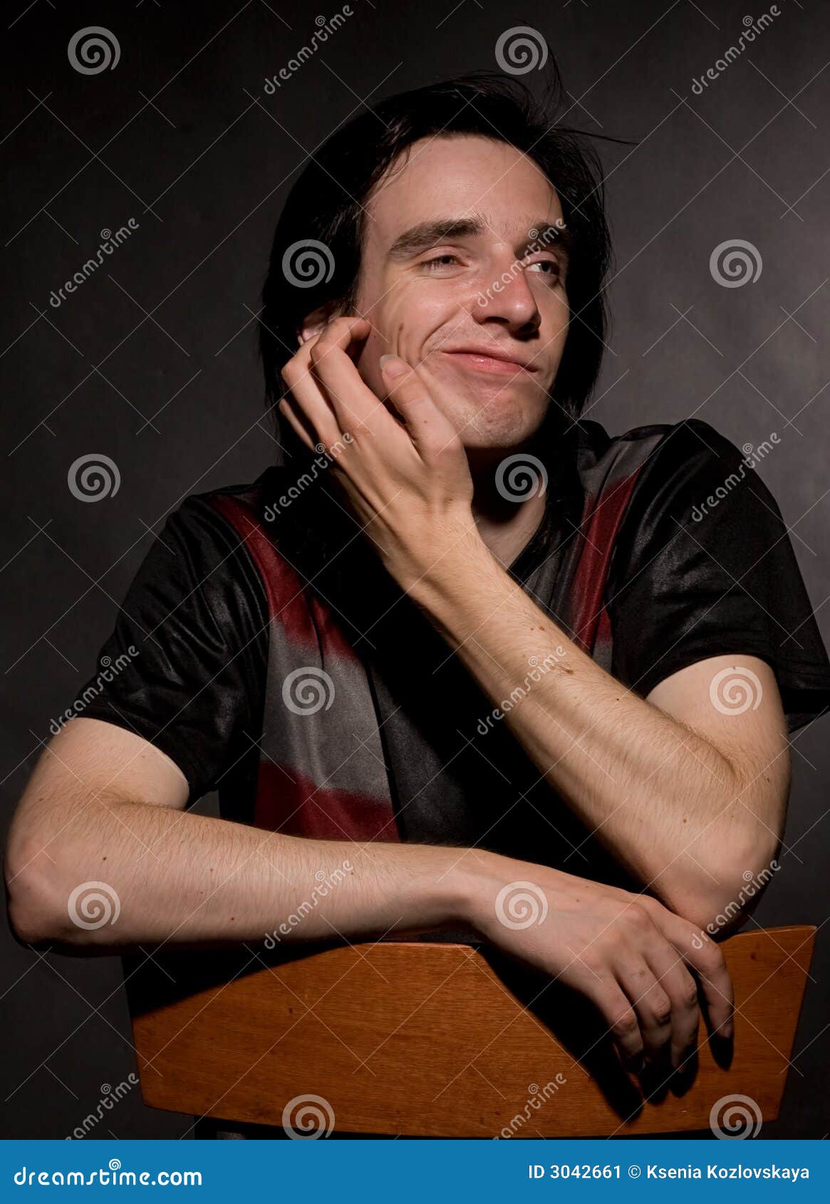 Man scratchs his face stock image. Image of candid, itch - 3042661