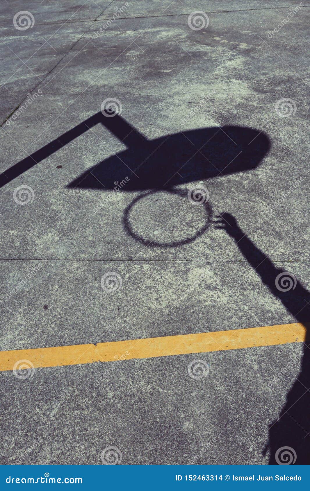 Man Shadow Silhouette Playing Basketball Stock Photo - Image of spain ...