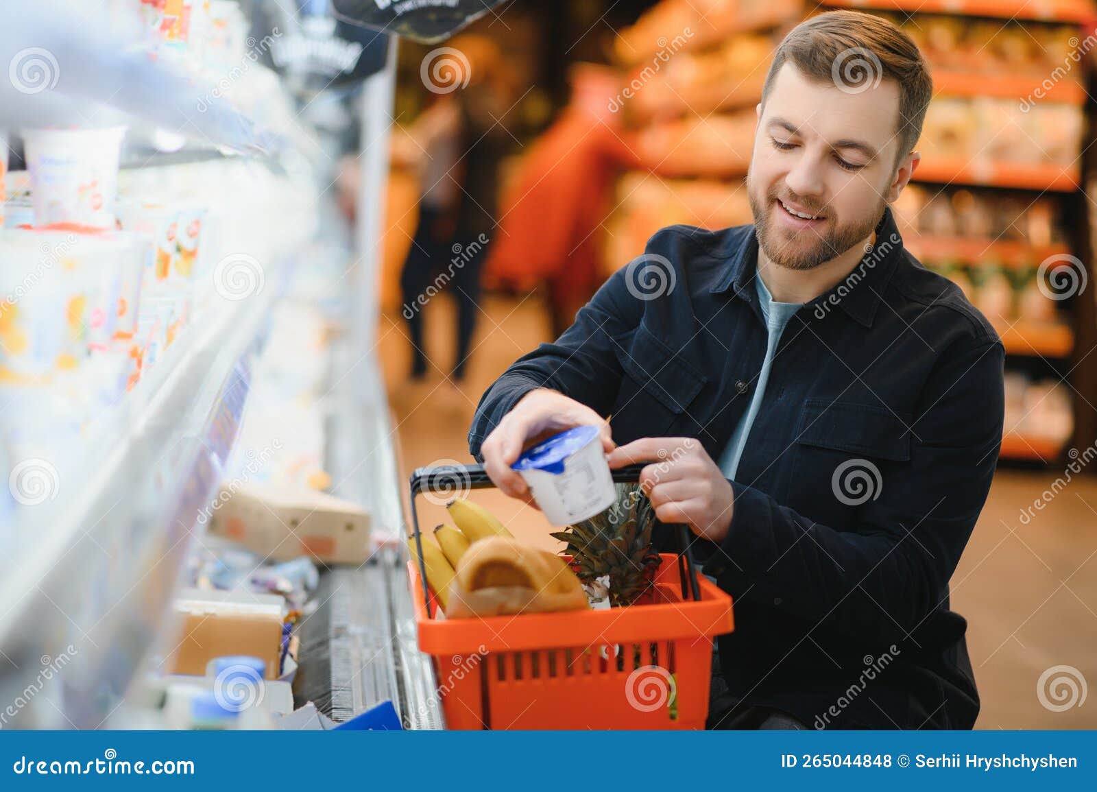 Man Shopping in a Supermarket Stock Photo - Image of shop, healthy ...