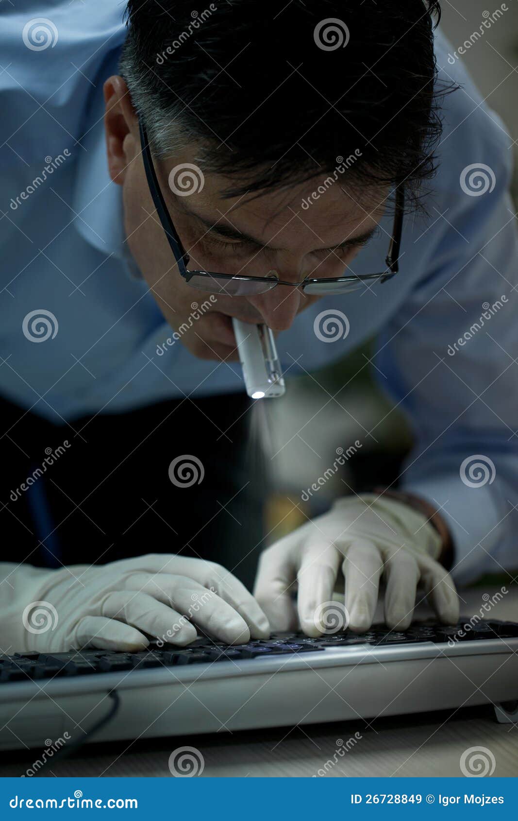 Man Stealing Data from a Laptop Stock Image - Image of dark, burglary ...