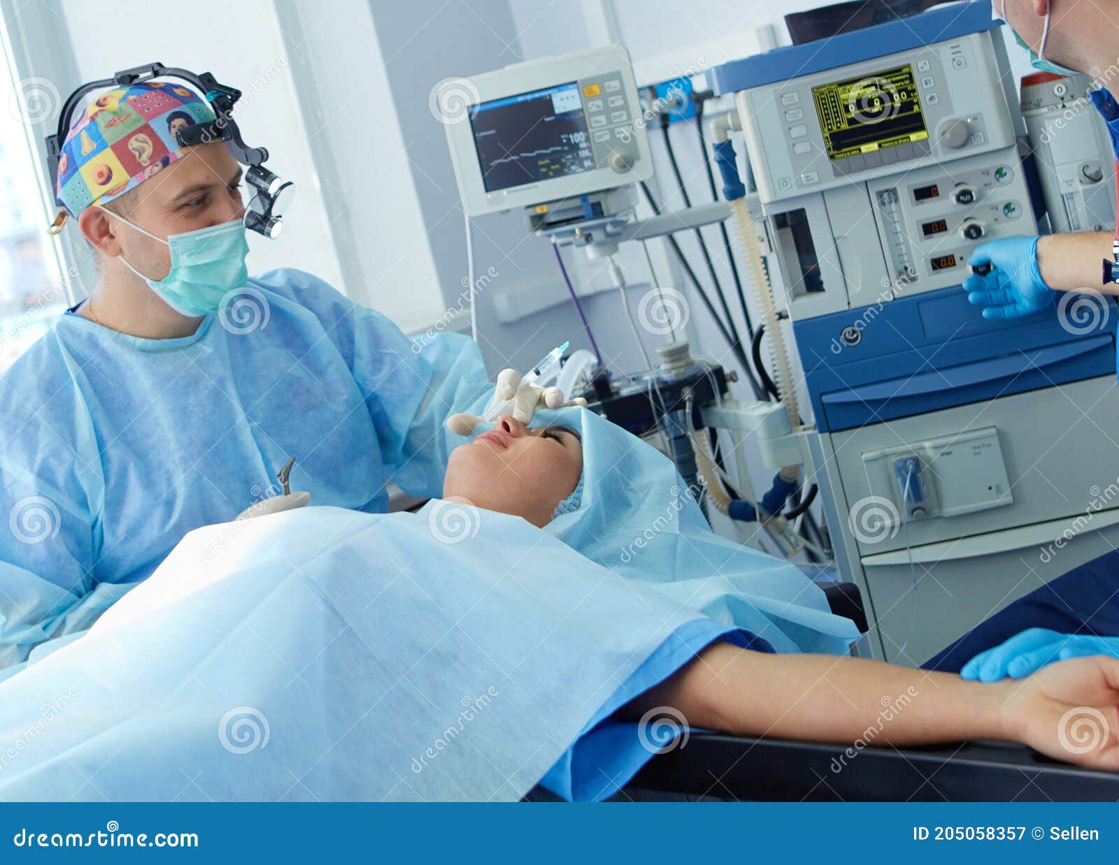 Man Surgeon at Work in Operating Room Stock Image - Image of assistance ...