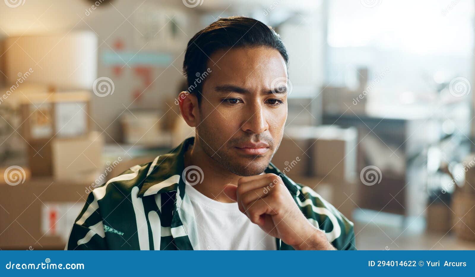 Man, Thinking and Logistics in Small Business for Shipping, Boxes and ...