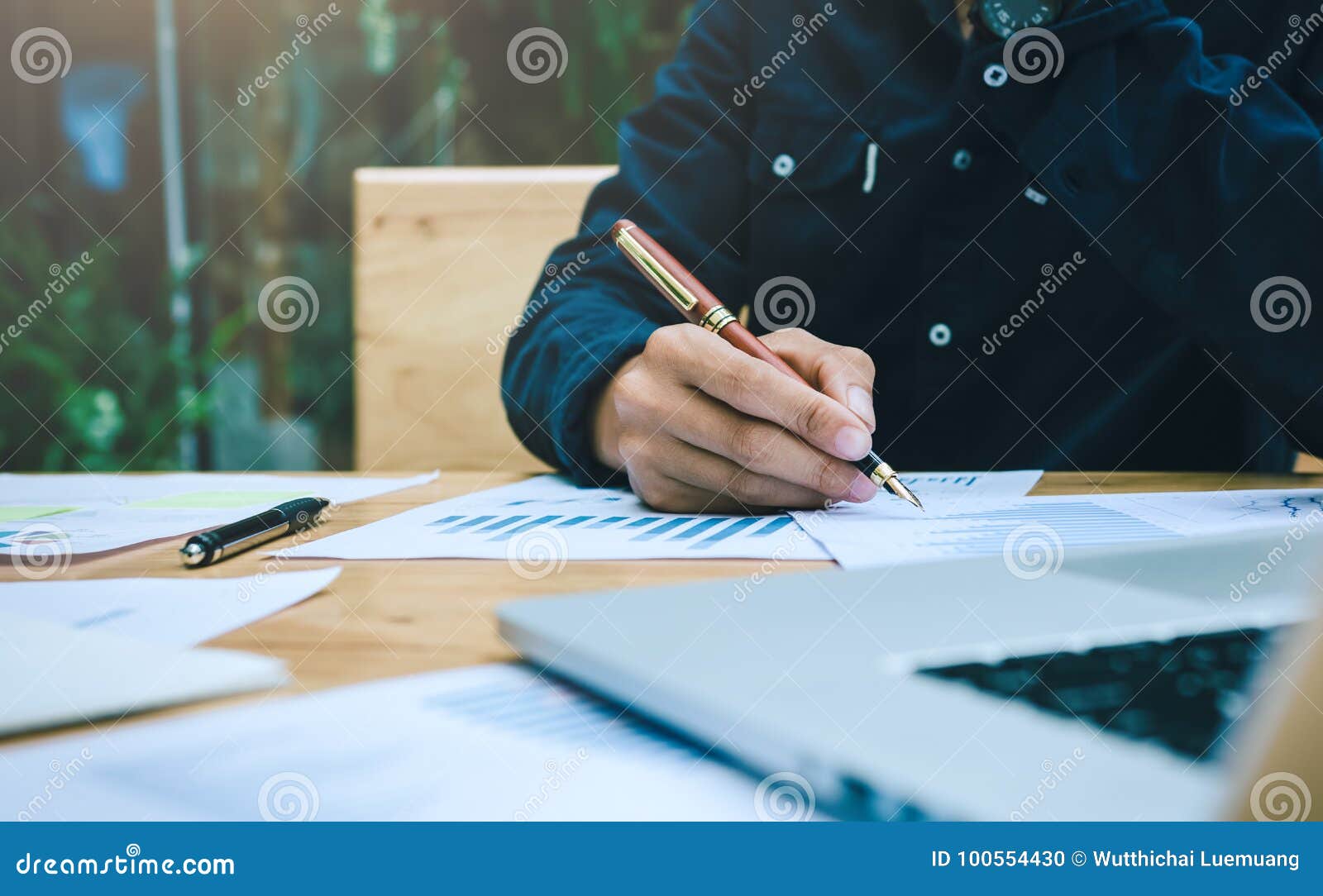 Man Thinking about Summary Report on Table and Writing Make Note Stock ...