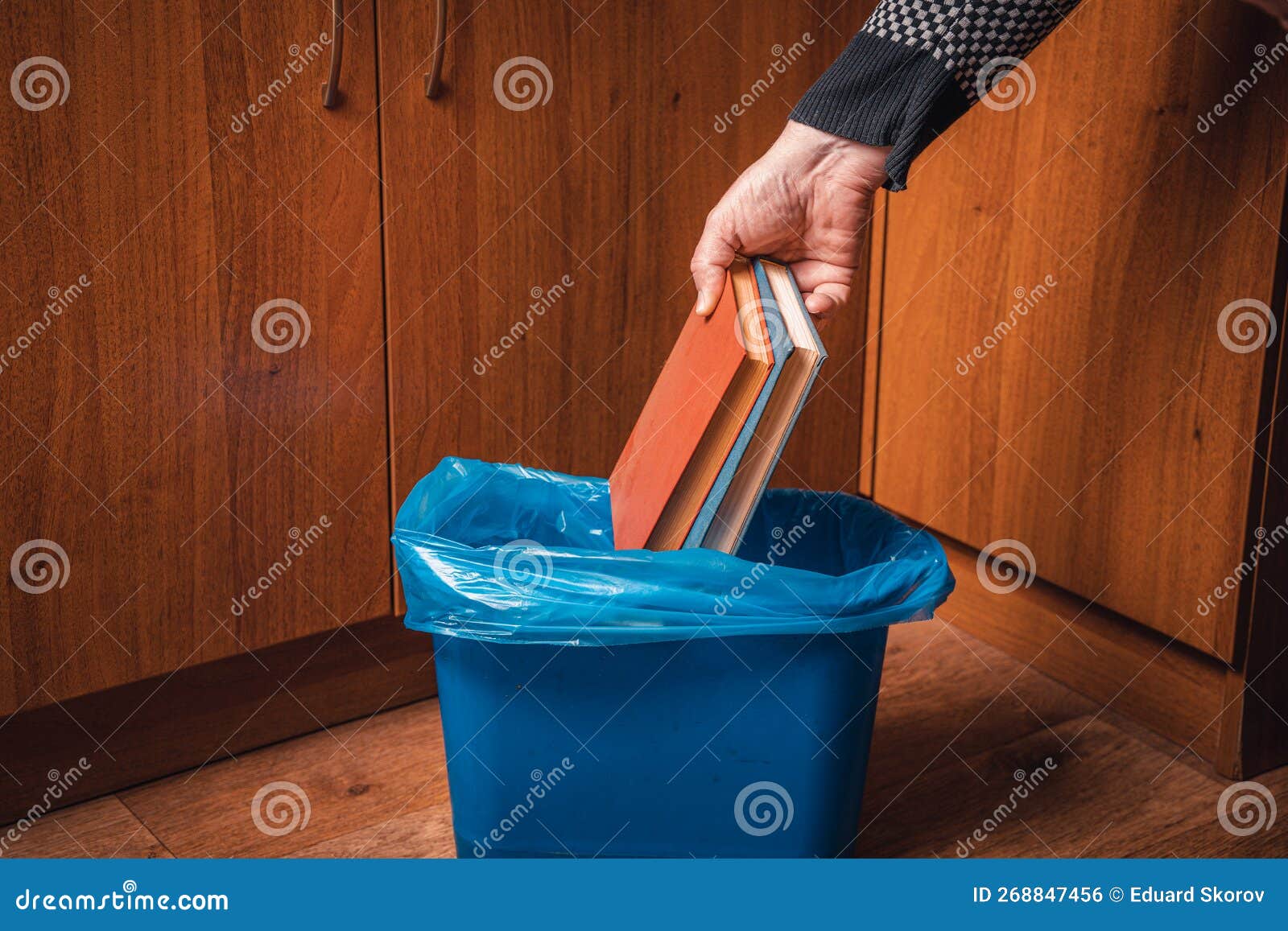 Man Throws Away Rubbish Stock Photos - Free & Royalty-Free Stock Photos from Dreamstime
