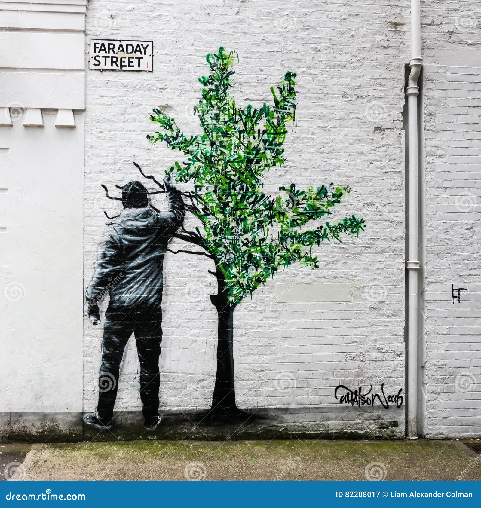 Man and tree graffiti editorial photography. Image of union - 82208017