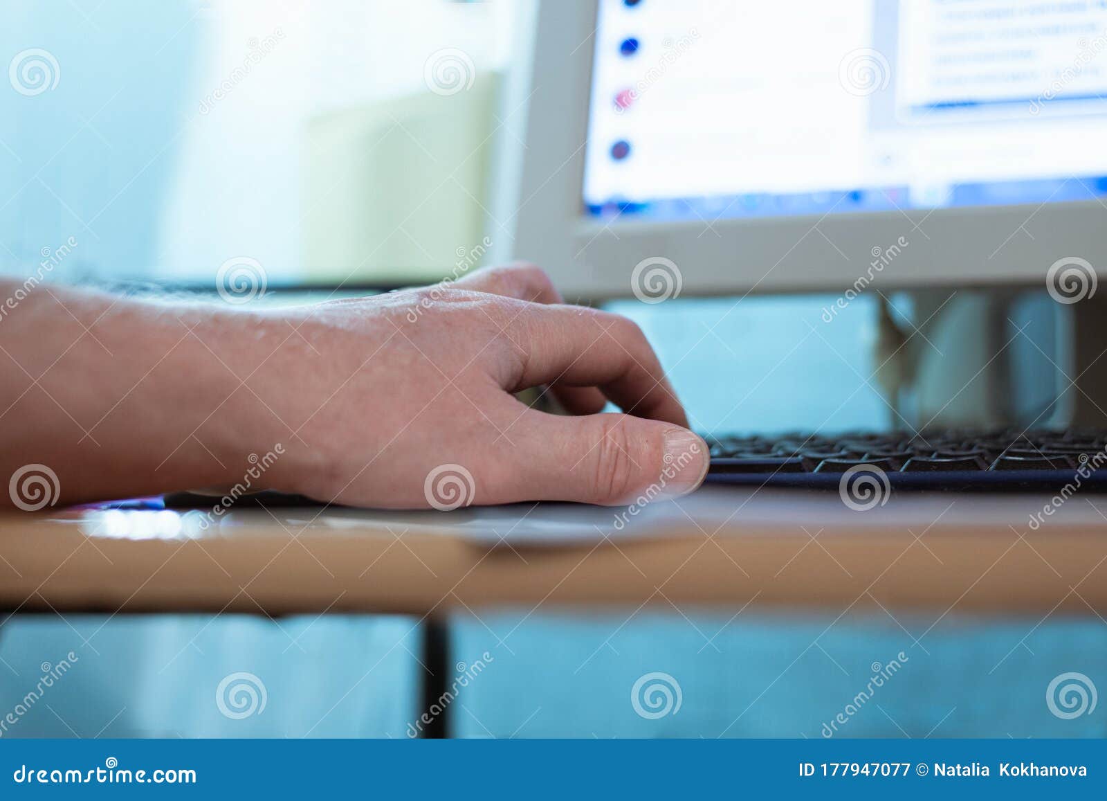 Man Typing on Computer Keyboard with His Left Hand, Remote Work at Home ...