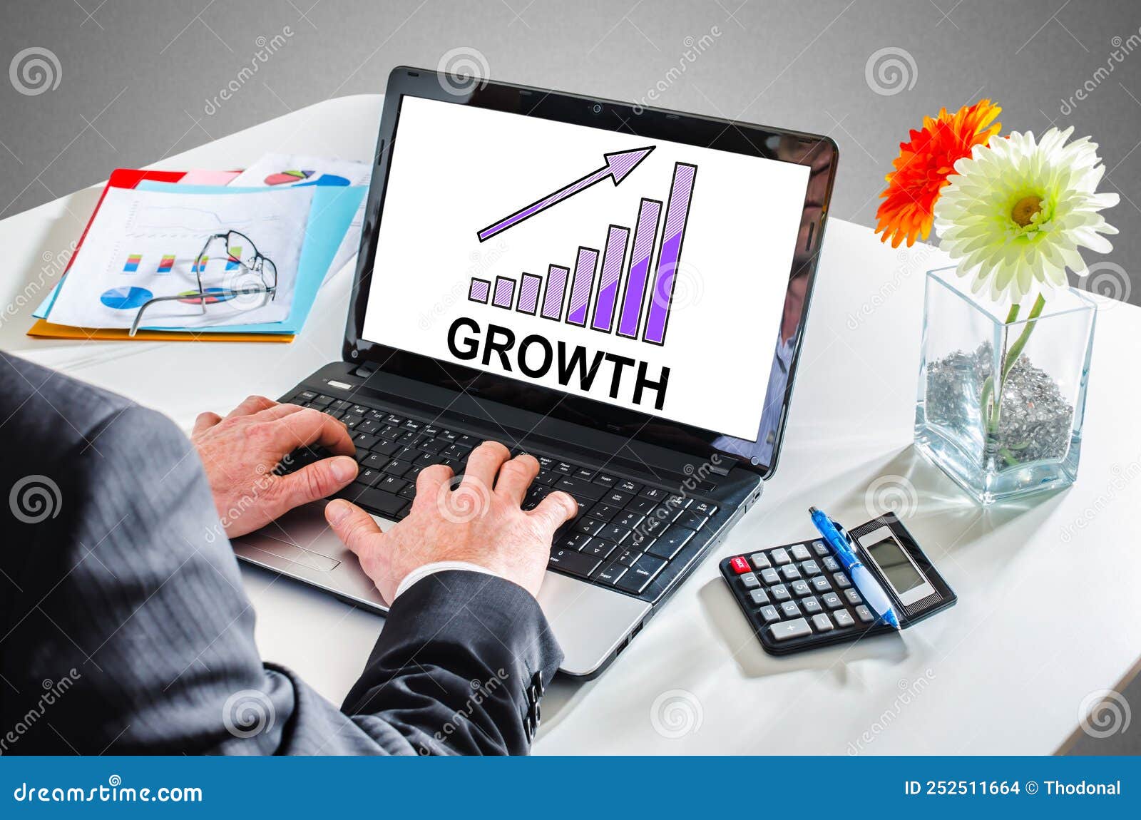 Growth Concept on a Laptop Screen Stock Photo - Image of arrow, hands ...