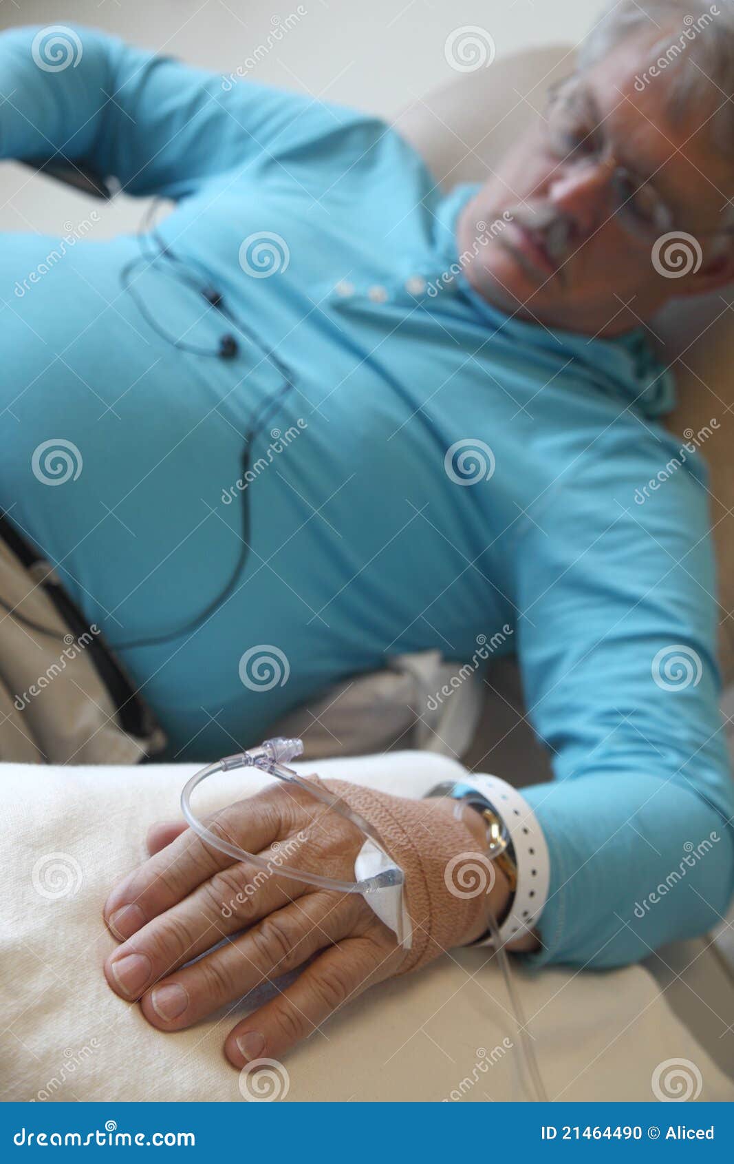 Man Undergoing Chemotherapy Stock Photo - Image of chemotherapy, cancer ...