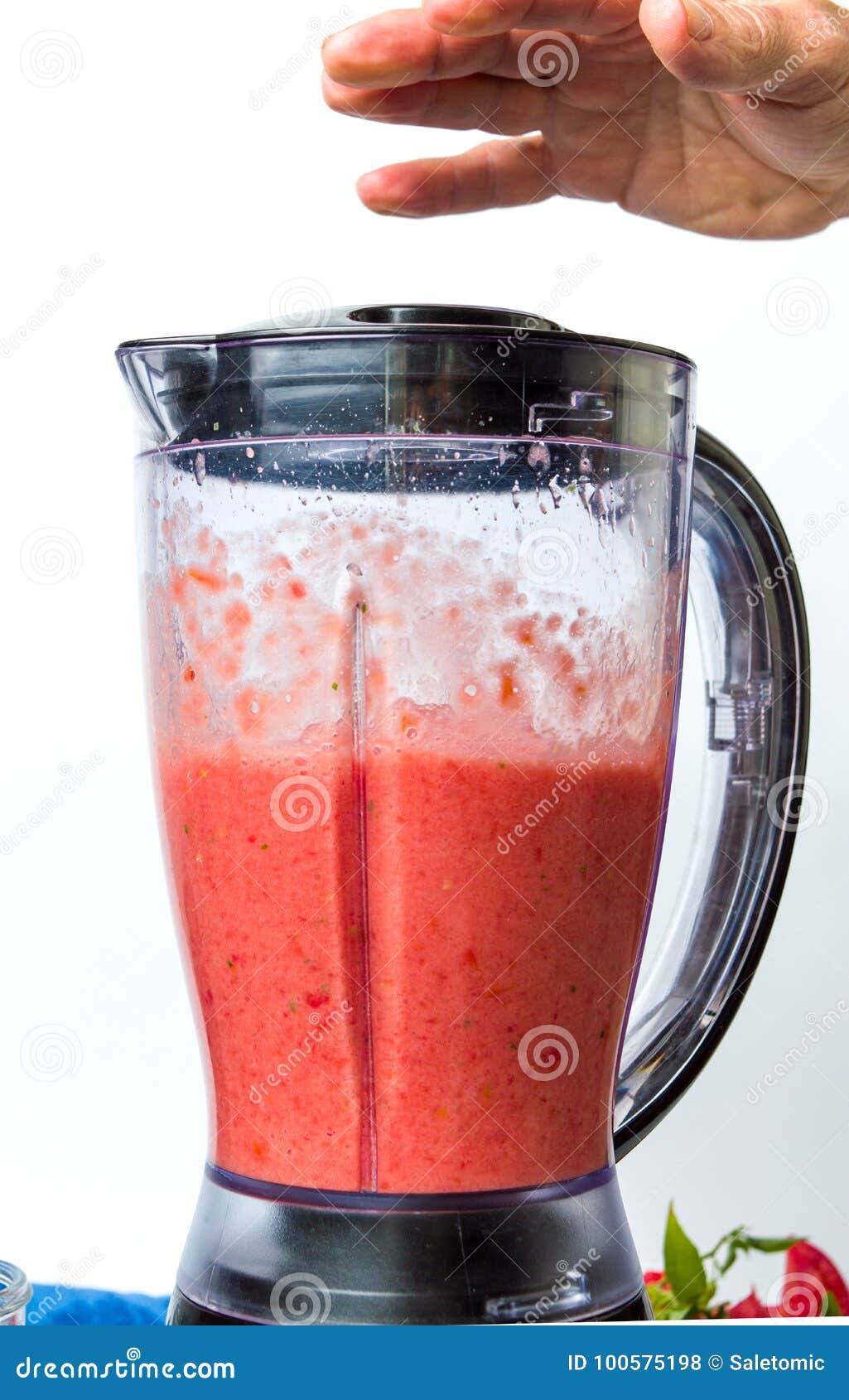 Man Using Blender To Make a Tomato Smoothie Stock Photo - Image of ...