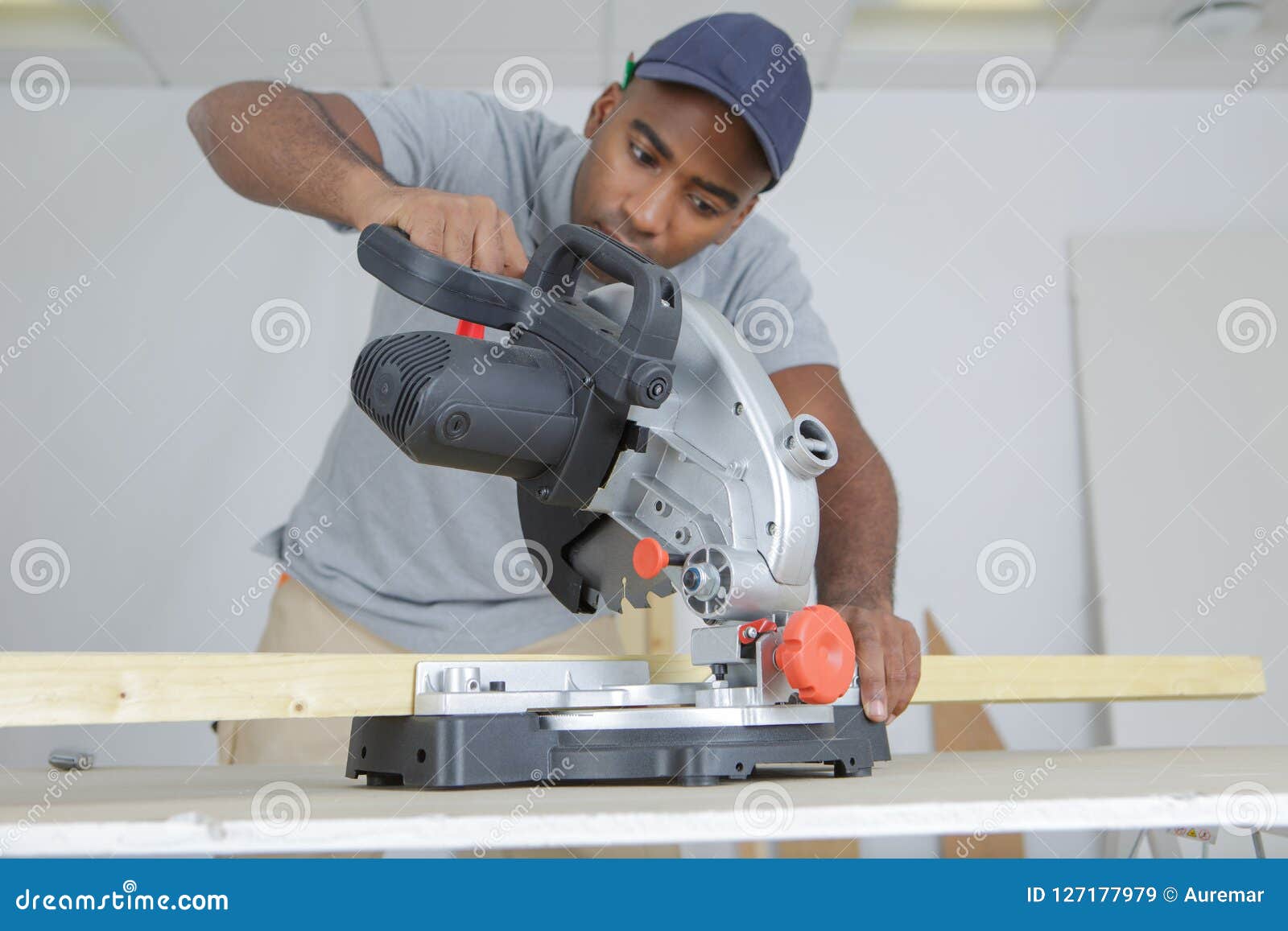 Man Using Profesisonal Circular Saw Stock Image - Image of tooth ...