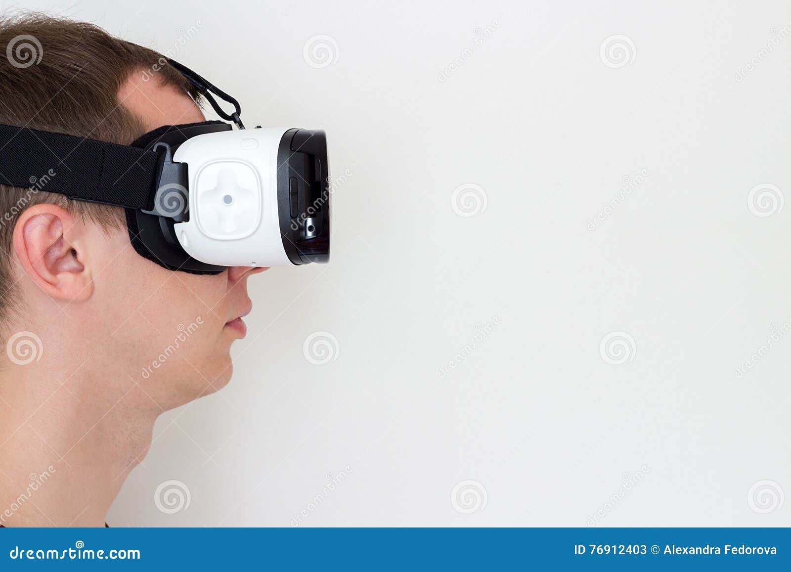 Man Using Smart Glasses Profile View Stock Image - Image of gear ...
