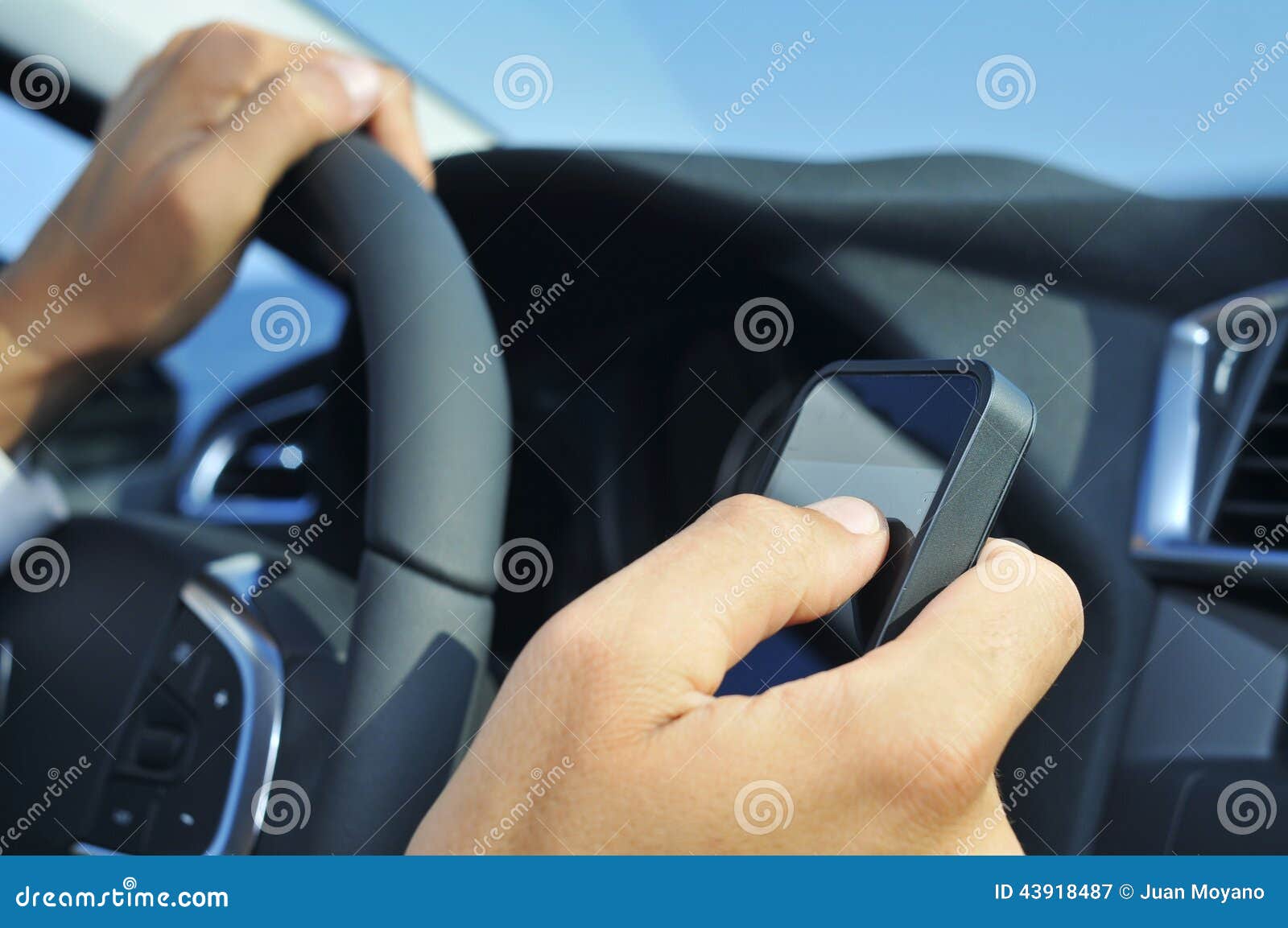 Man Using a Smartphone while Driving a Car Stock Image - Image of hand ...