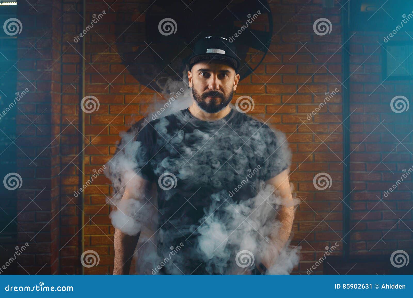 Man Vaping an Electronic Cigarette Stock Image - Image of health, vapor ...