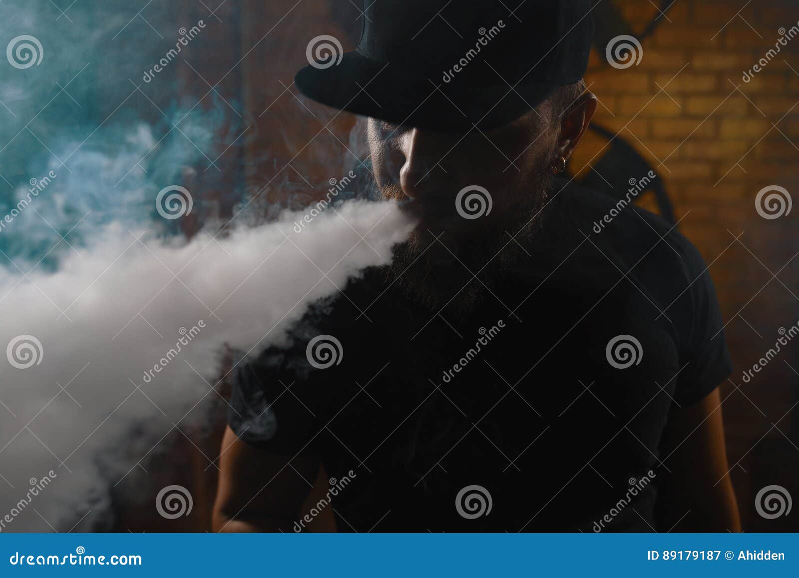Man Vaping an Electronic Cigarette Stock Image - Image of cigarette ...
