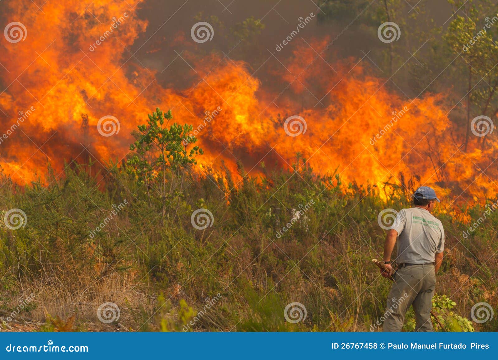 A Huge Fire Is Seen In Sitio Sto. Nino, Barangay Suba, Cebu City ...