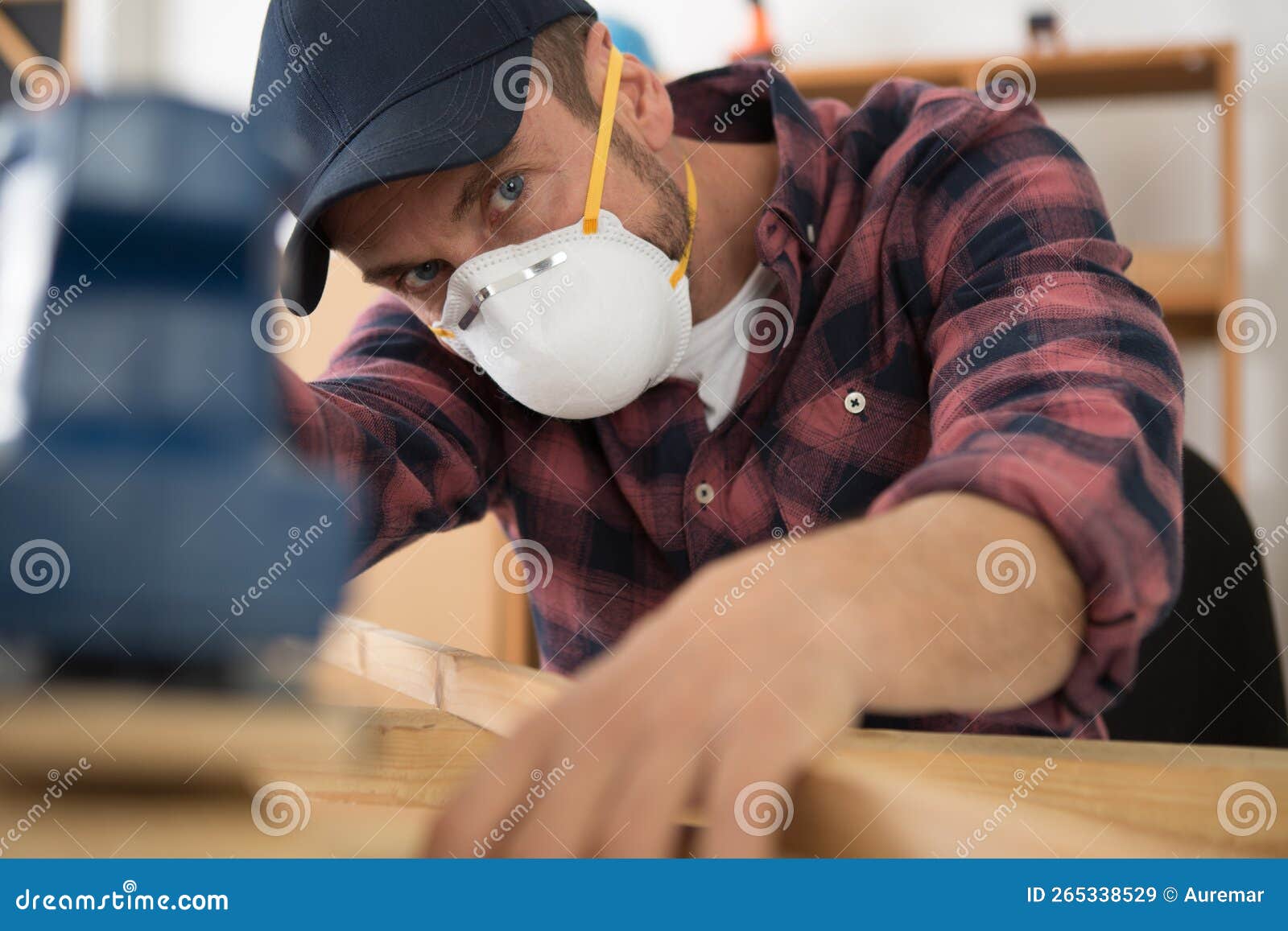 Man Wearing Dust Mask To Use Sander Stock Image - Image of close ...