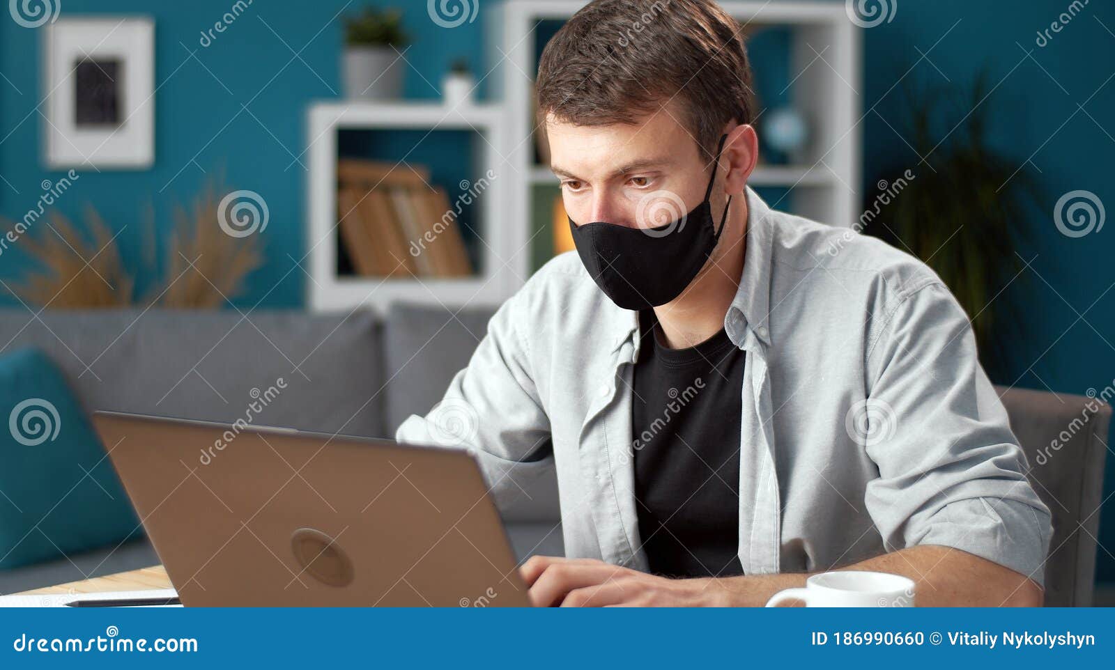 Man Wearing Facemask Working Laptop Stock Photo - Image of quarantine ...