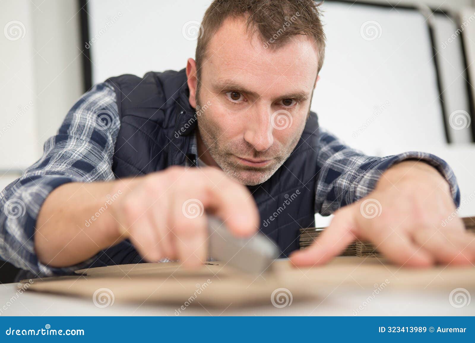 Man during wood cutter stock image. Image of caucasian - 323413989