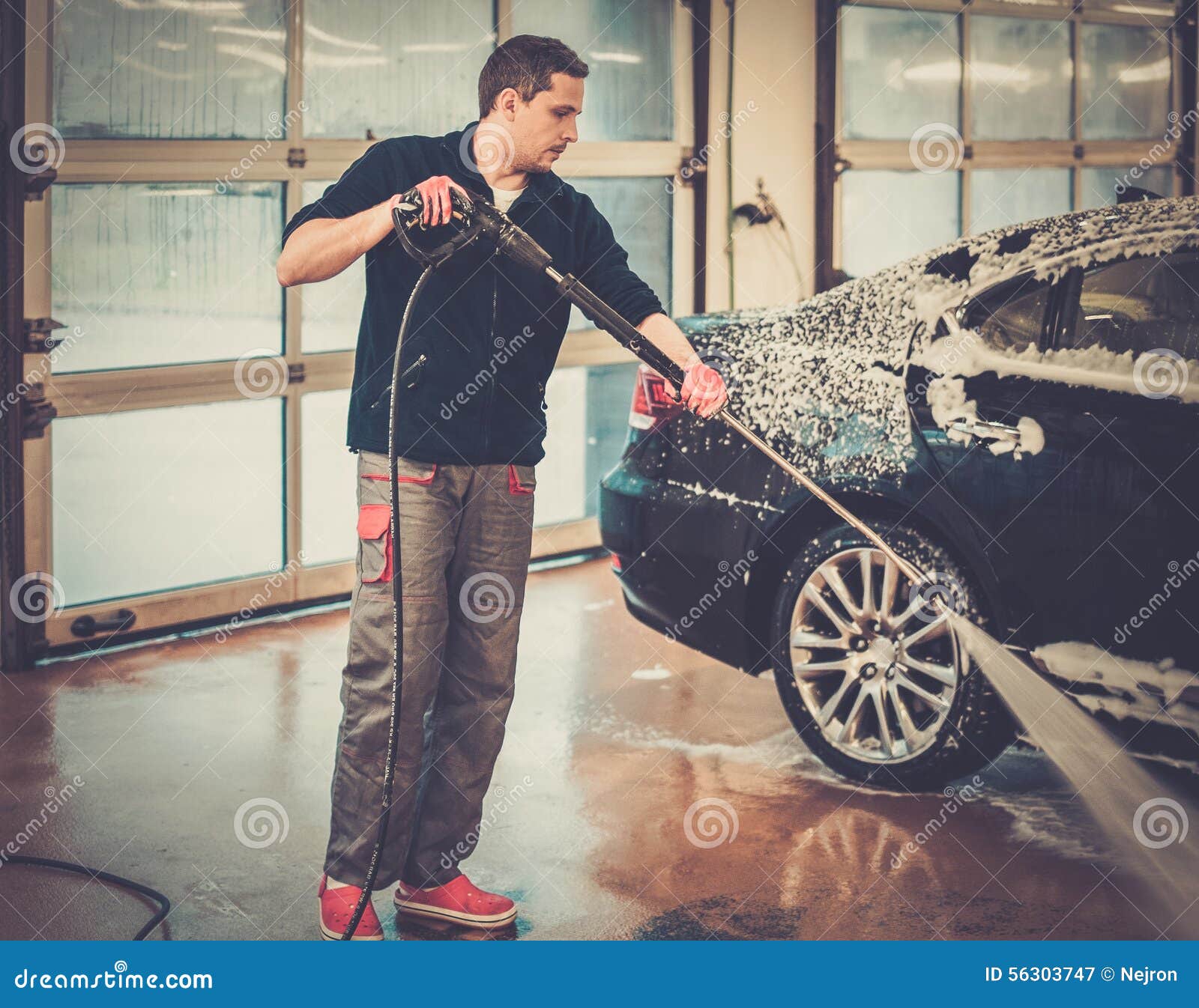 Man Worker Washing Luxury Car Stock Image - Image of exterior, indoor ...