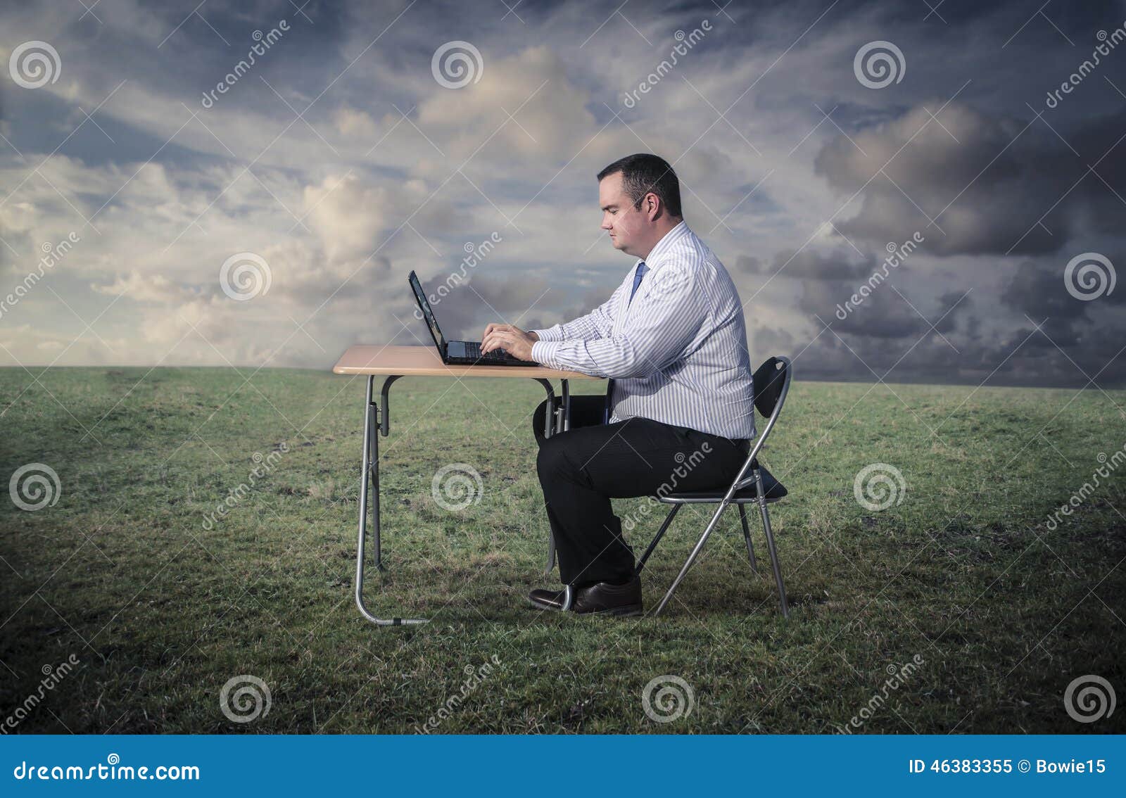 Man Working at the Computer Stock Image - Image of laptop, nature: 46383355