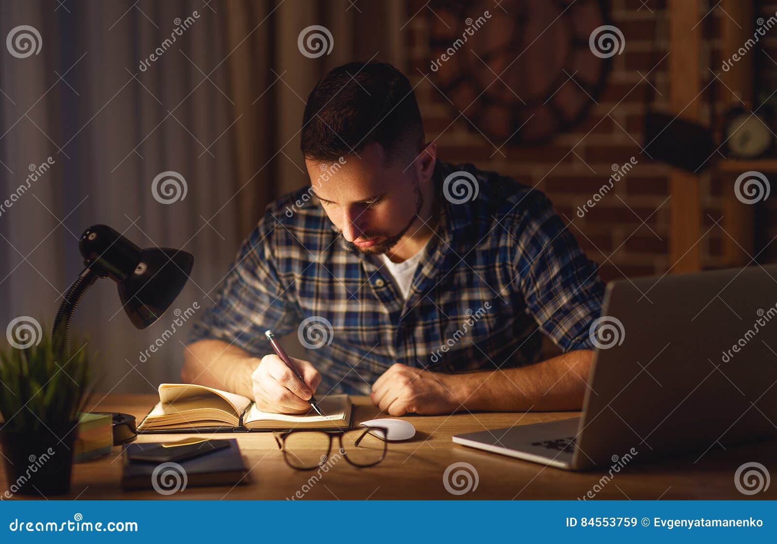 16,640 Computer Man Night Working Stock Photos - Free & Royalty-Free ...