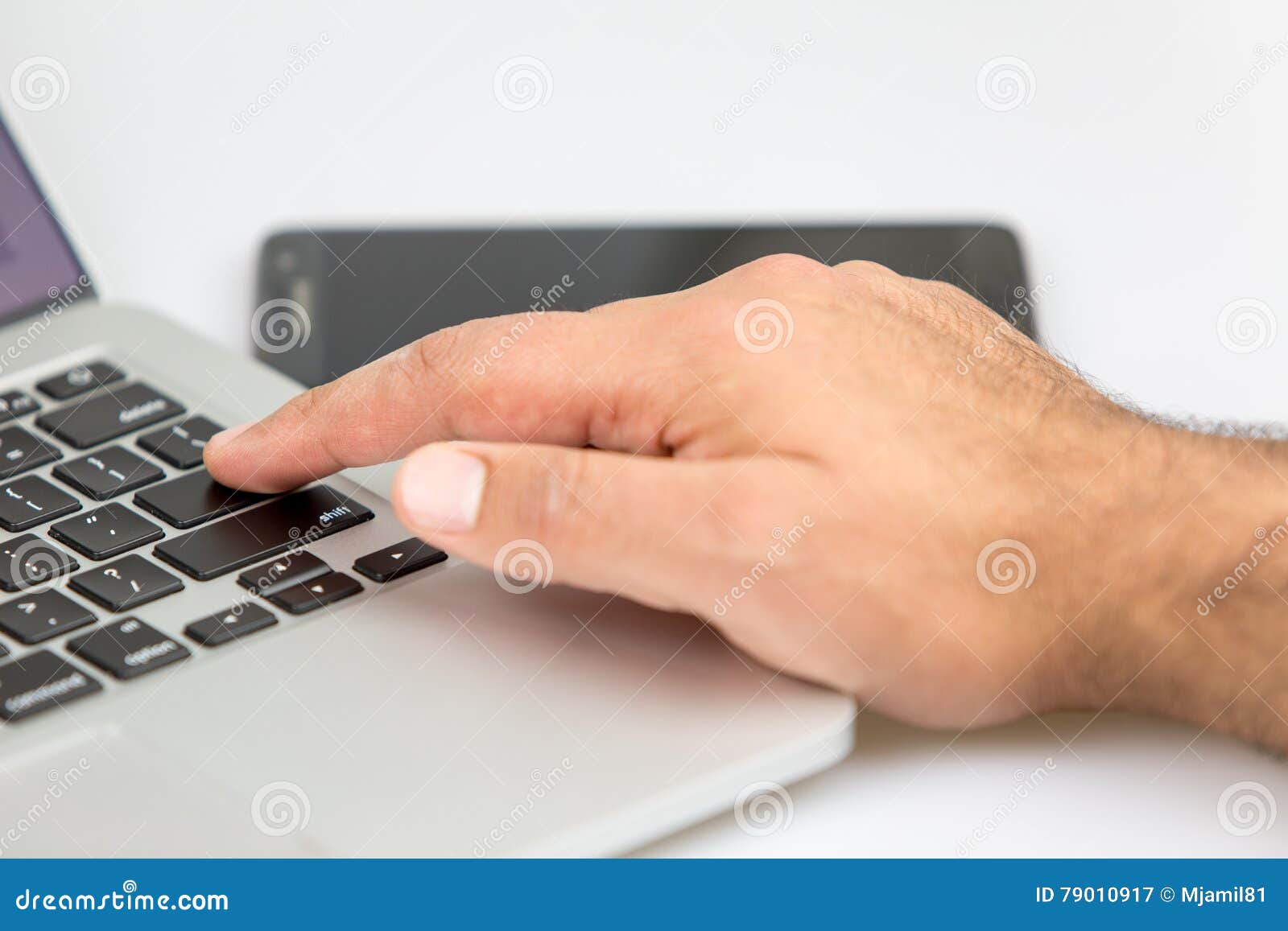 Entre Button Stock Photos - Free & Royalty-Free Stock Photos from ...