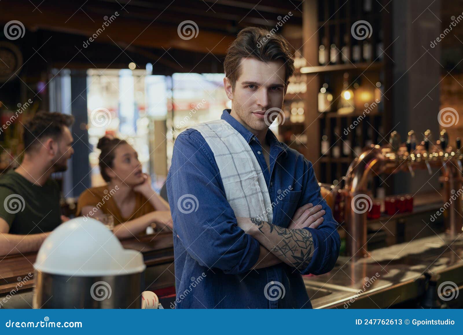 Man working in the pub stock image. Image of small, parttime - 247762613