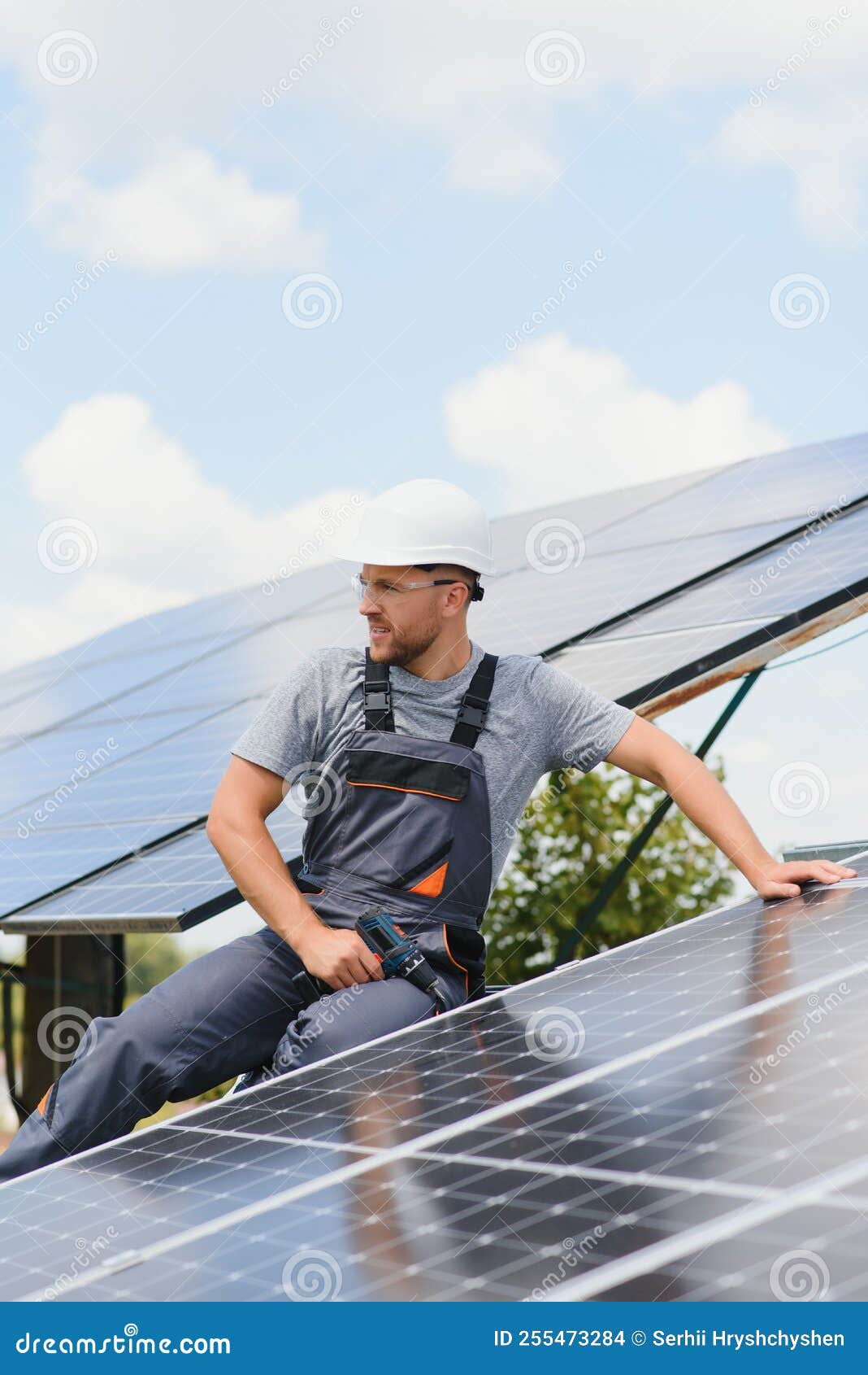 A Man Working at Solar Power Station. Stock Photo - Image of industry ...