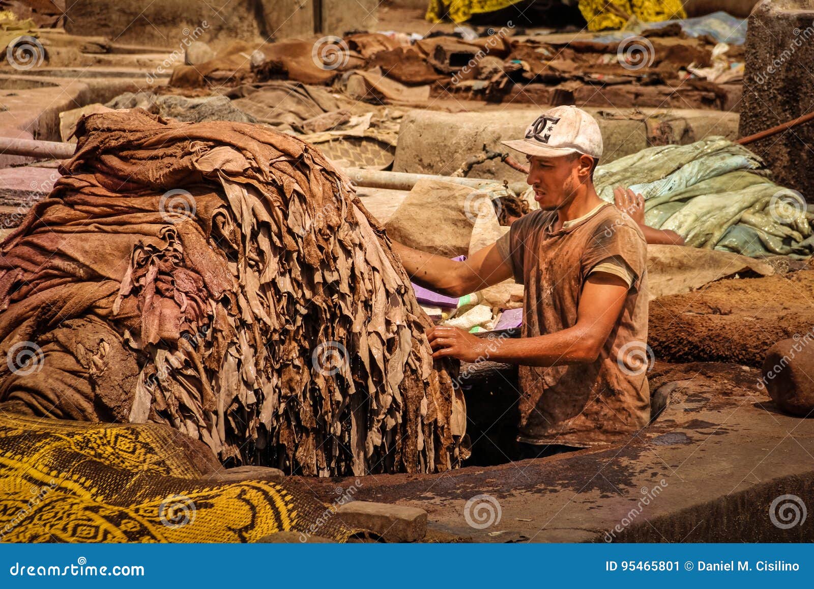 Man Working at a Tannery. Marrakesh Editorial Photo - Image of hides ...