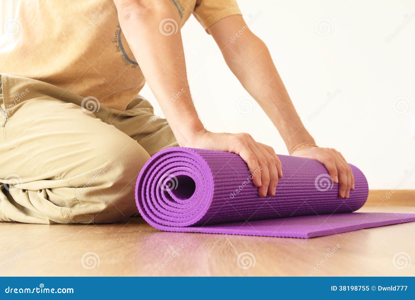 Man with yoga mat stock image. Image of figure, pilates - 38198755