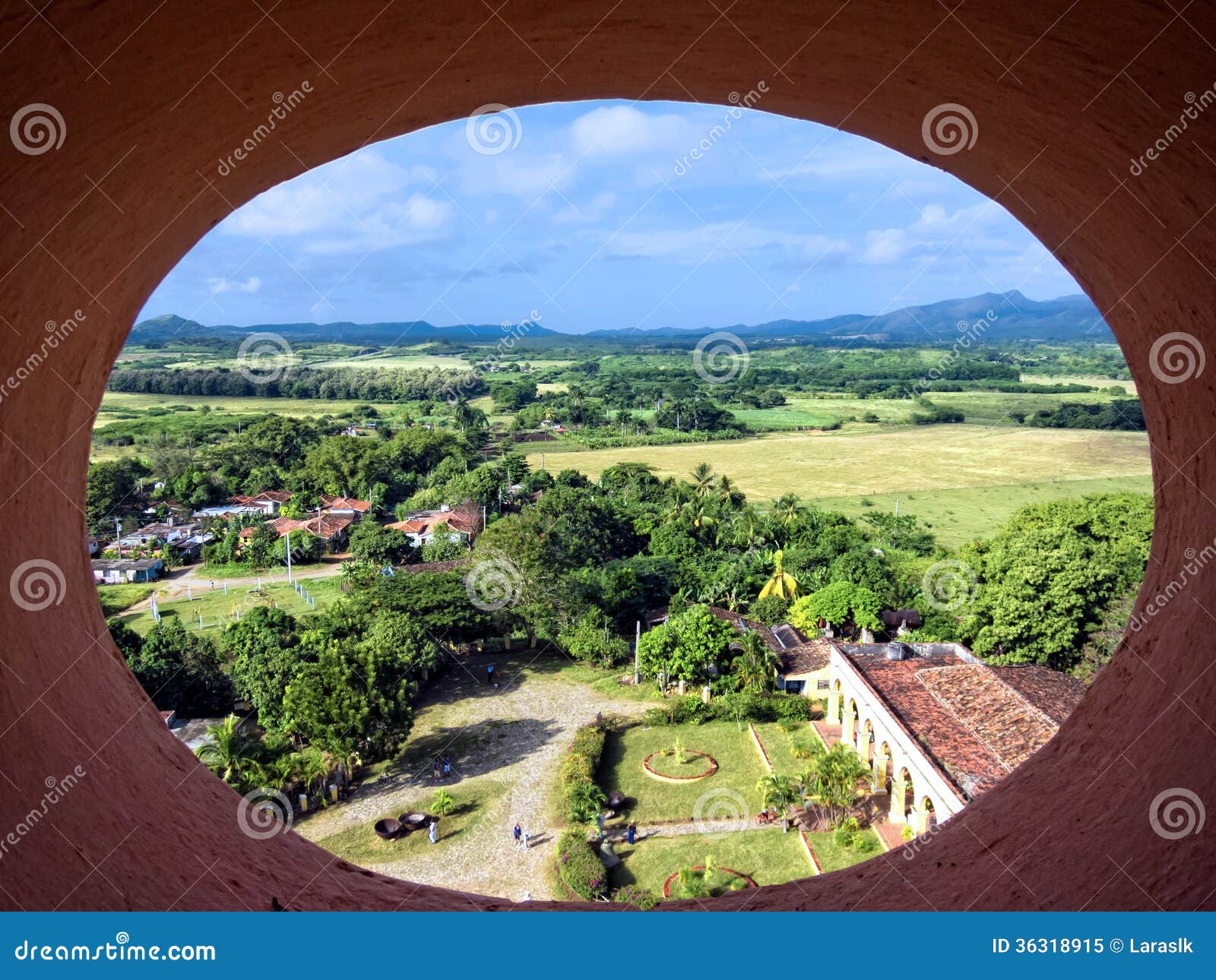 Manaca Iznaga stock image. Image of building, palm, culture - 36318915