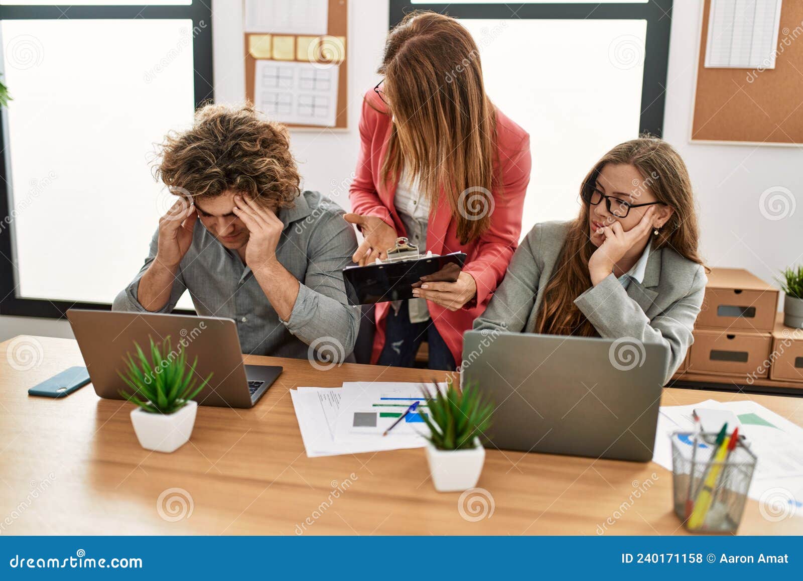 Manager Angry with Employee at the Office Stock Photo - Image of ...