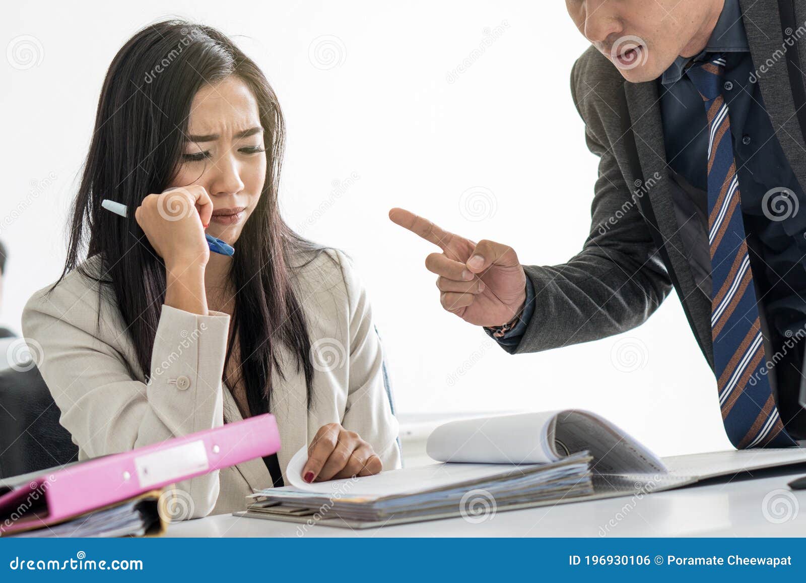 The Manager Blames the Staff for the Malfunction of the Document and ...