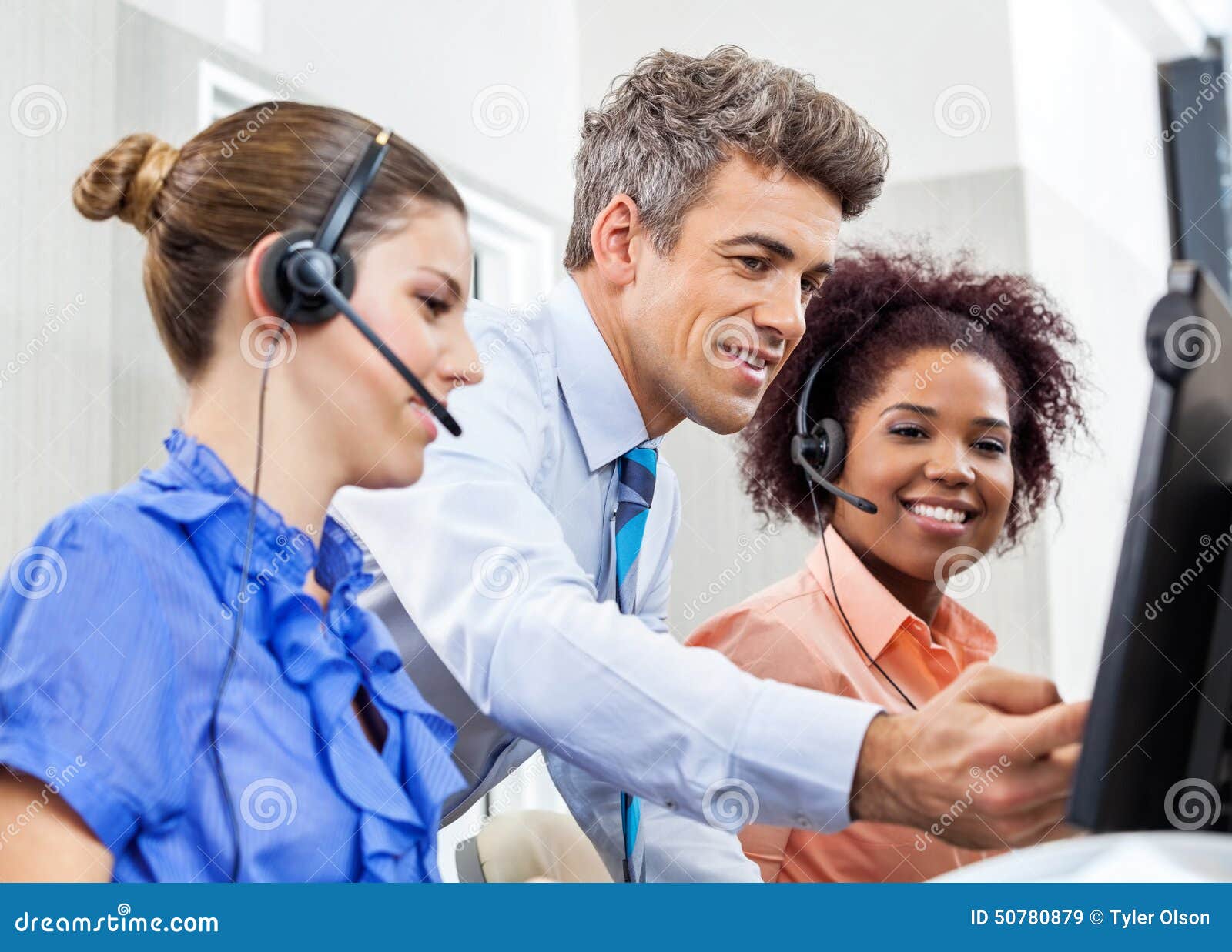 Manager Explaining To Employees in Call Center Stock Image - Image of ...