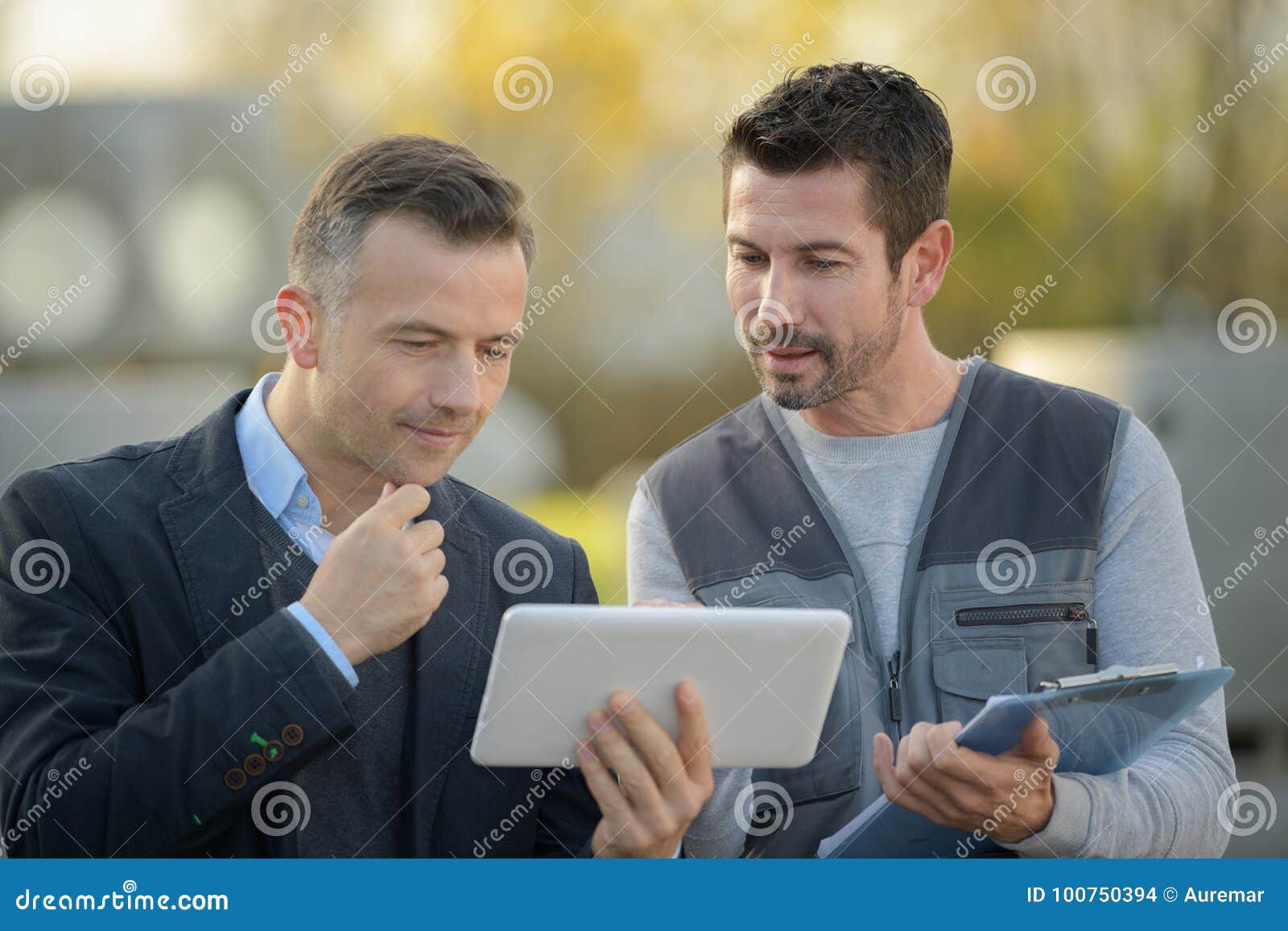 11,233 Factory Tablet Worker Stock Photos - Free & Royalty-Free Stock ...