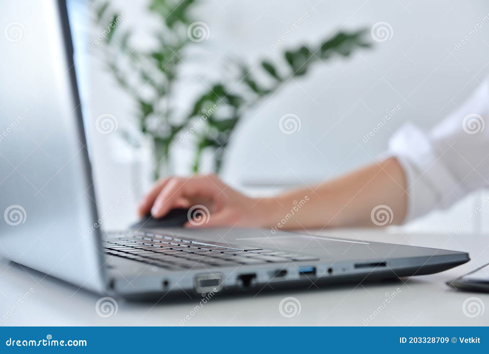 Manager Hand Using Mouse and Laptop Computer Stock Image - Image of ...