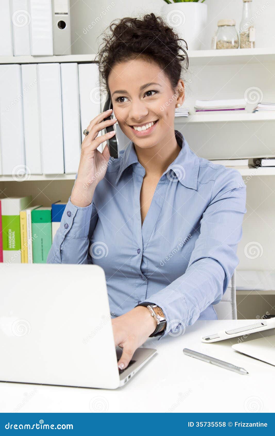 Manager on phone stock photo. Image of manager, customer - 35735558