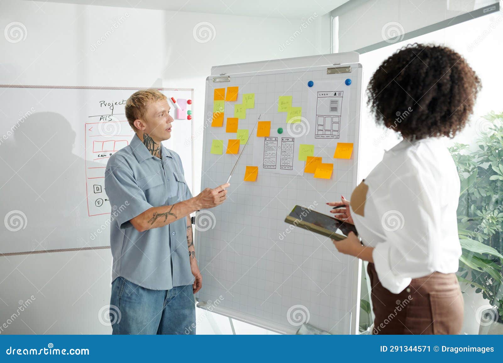 Managers Discussing Ideas stock image. Image of marketing - 291344571