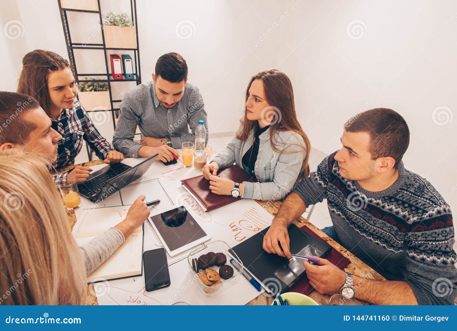 Managers Discussing on the Table Stock Photo - Image of female ...