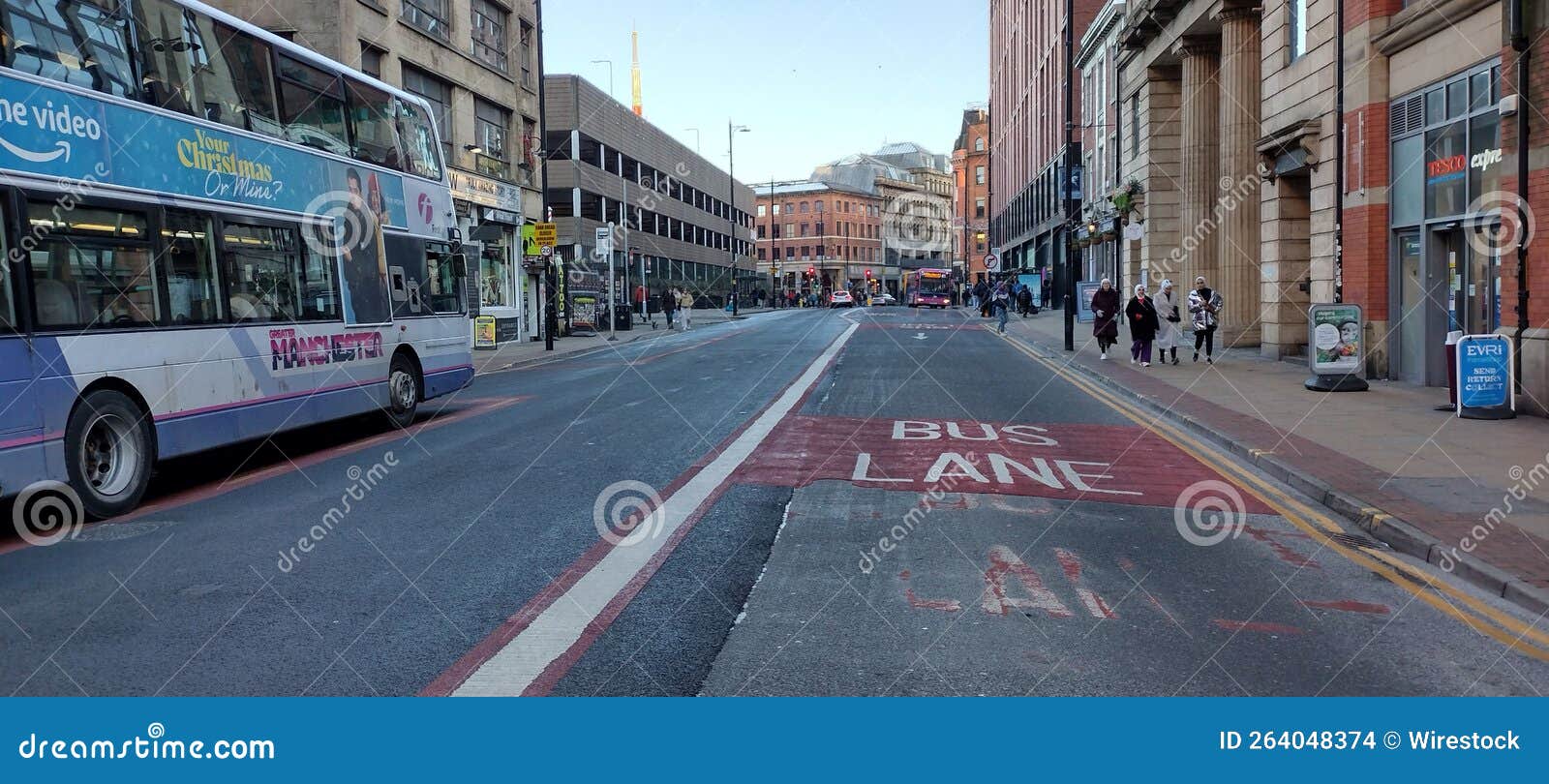 Manchester Street scene editorial stock image. Image of transport ...
