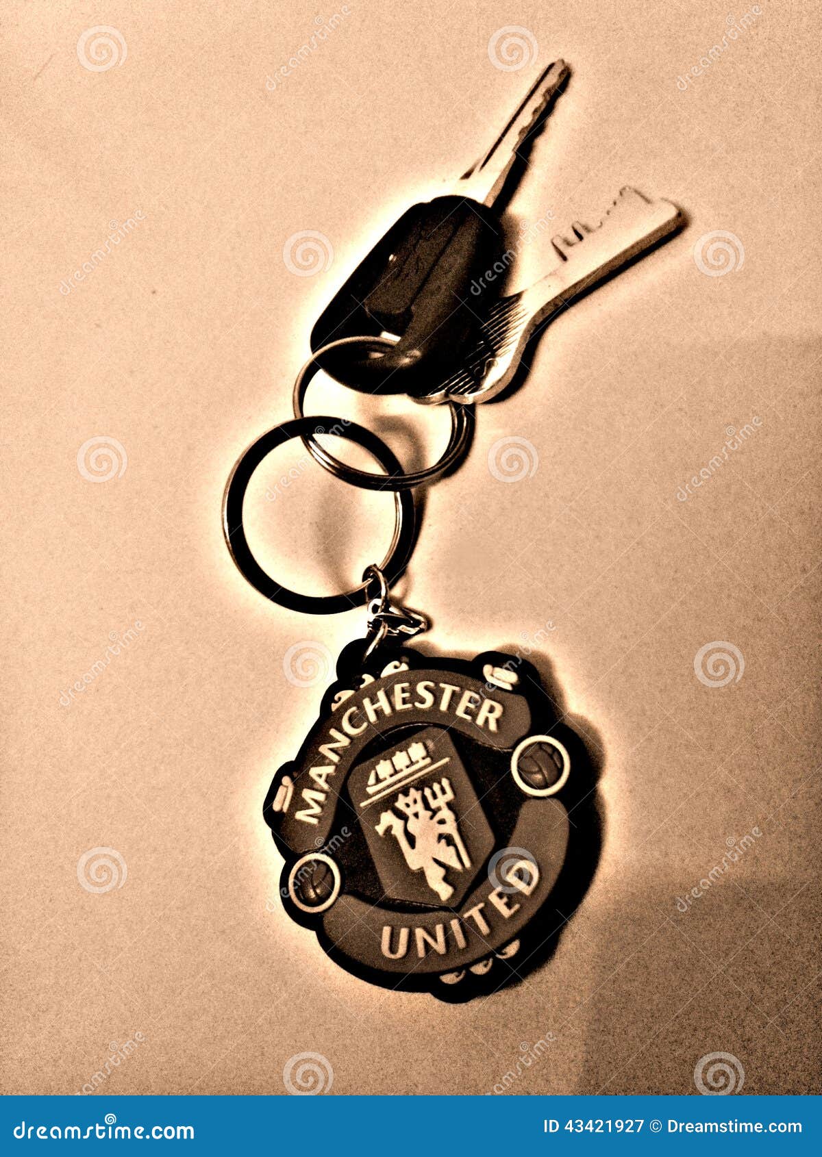 Manchester United keychain editorial photography. Image of editing ...