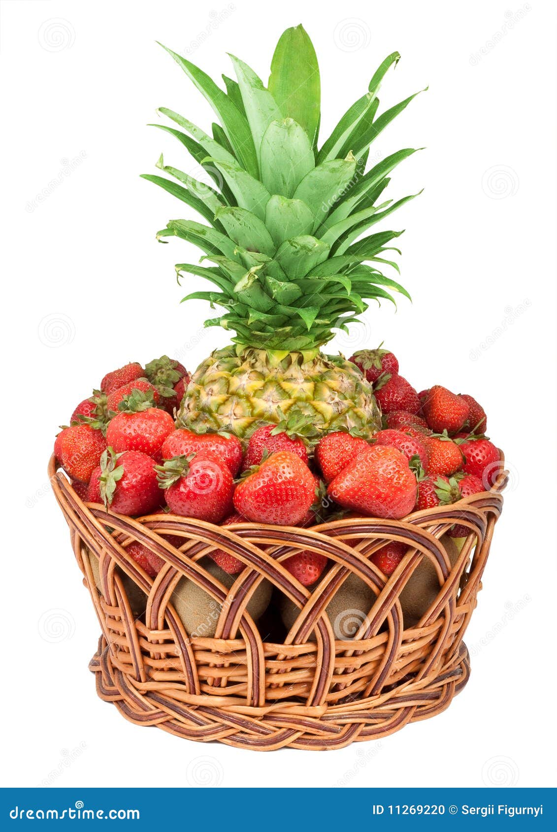 Mand van ananas en aardbei stock foto. Image of groep - 11269220