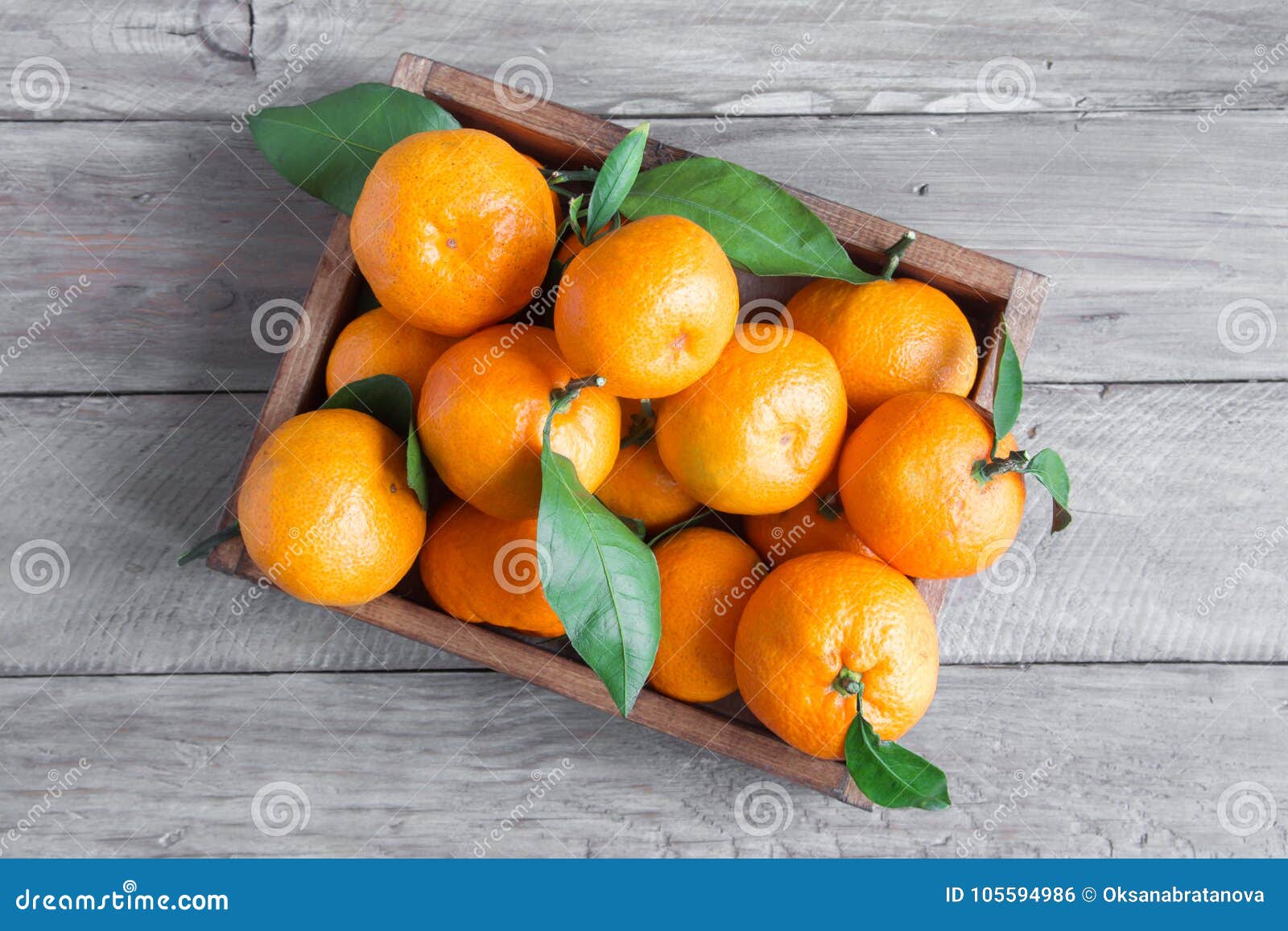 Mandarijnen stock foto. Image of sappig, citrusvrucht - 105594986