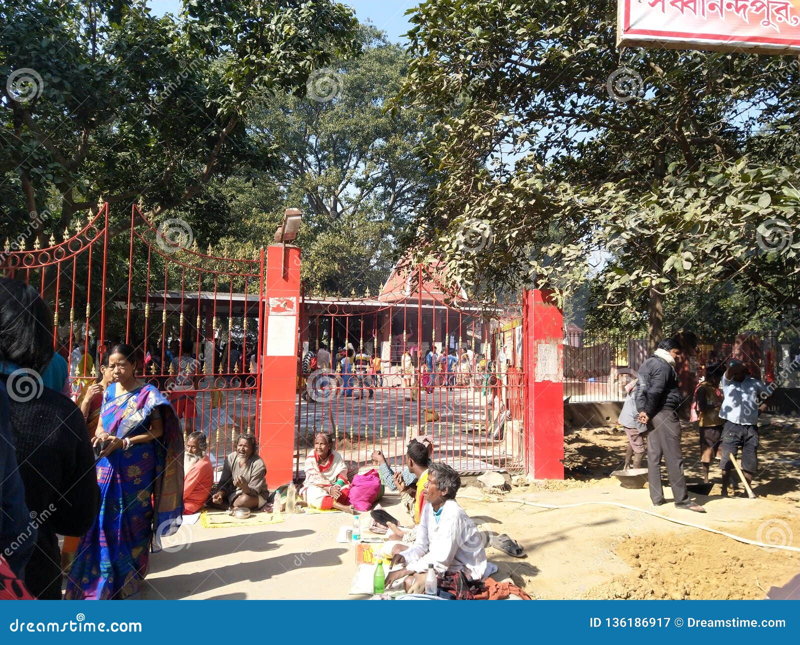 Mandir gate editorial photography. Image of village - 136186917