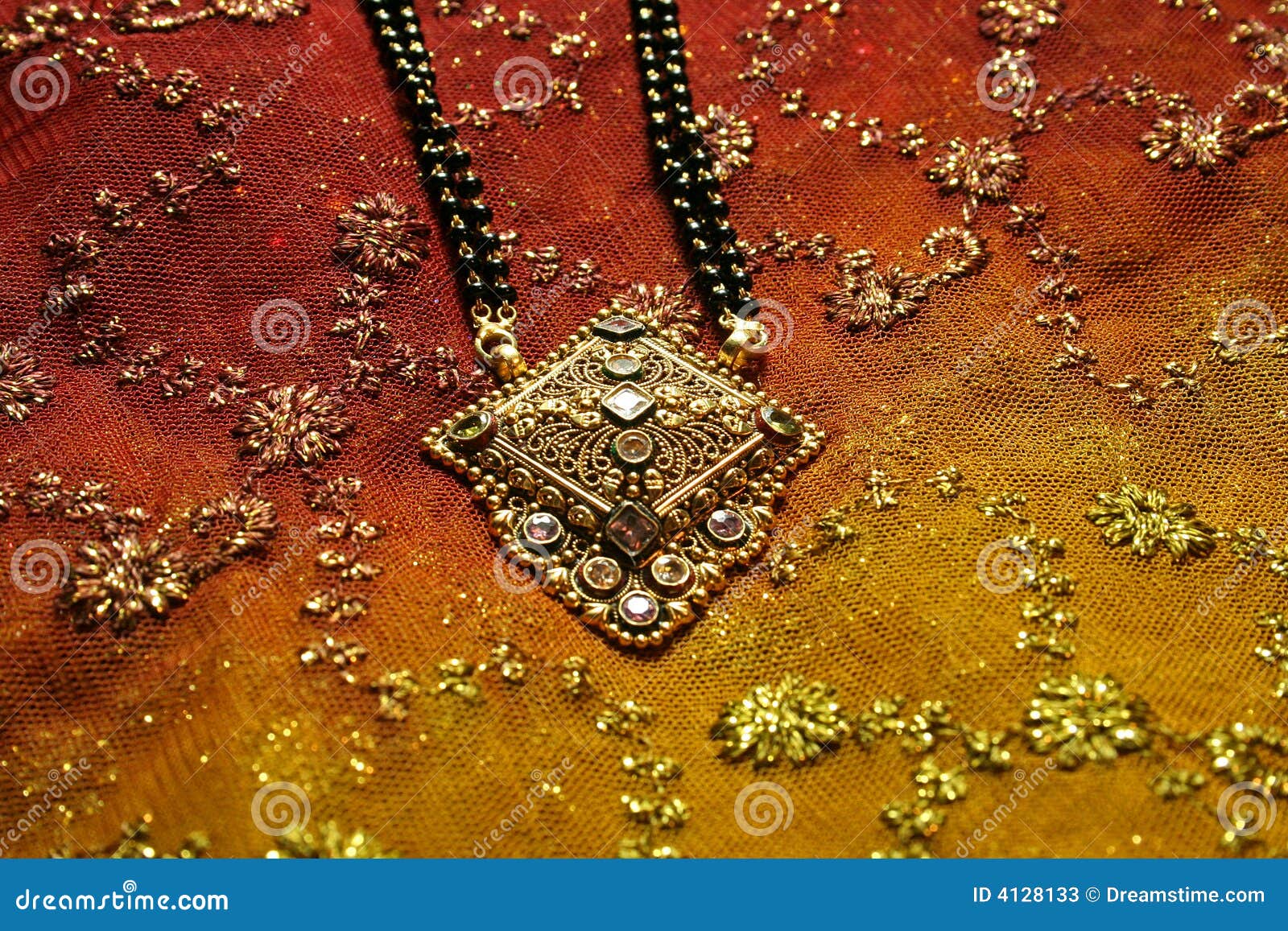 Mangal sutra stock image. Image of karat, adornment, mangal - 4128133