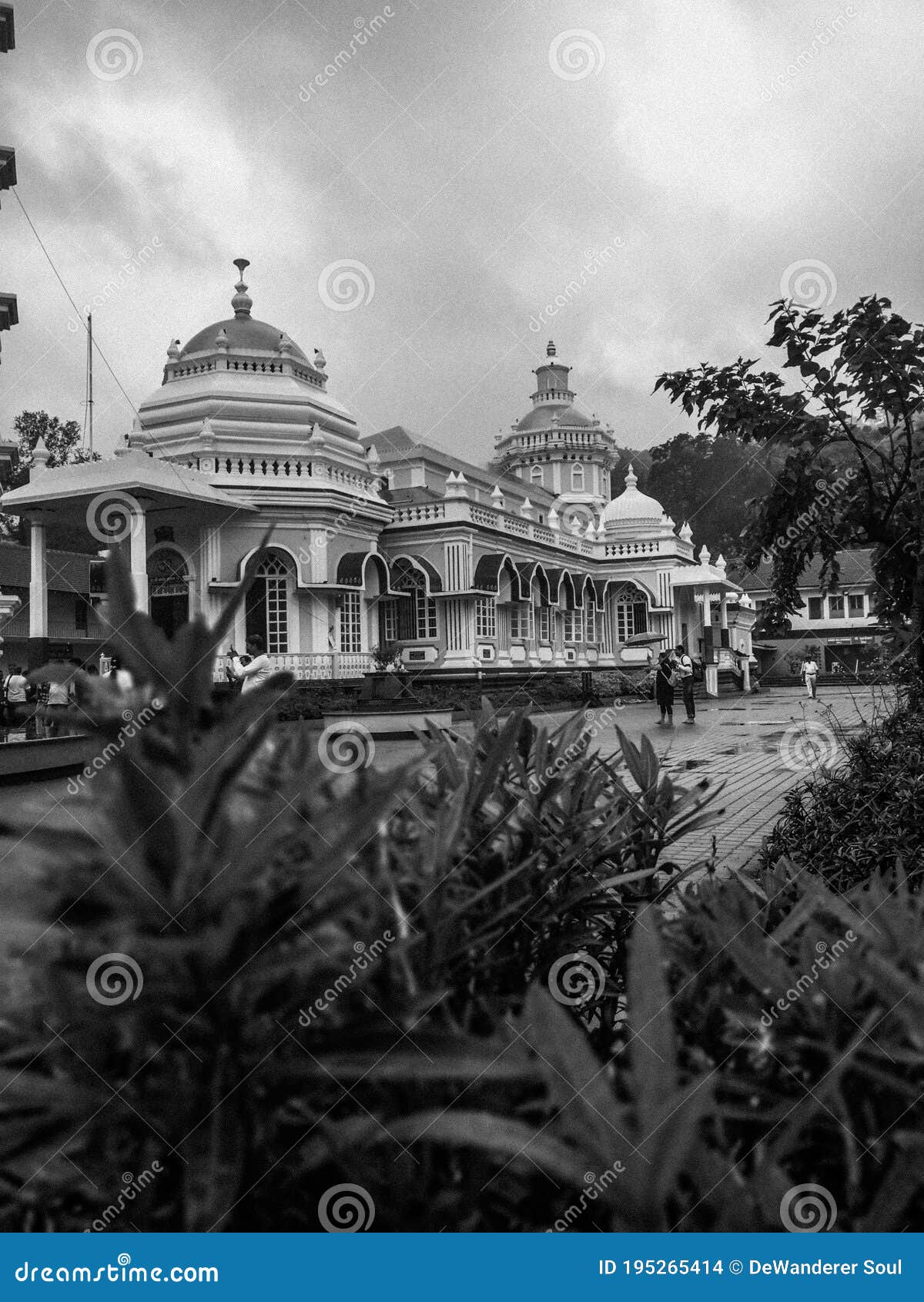 Mangeshi Temple Goa editorial stock image. Image of house - 195265414