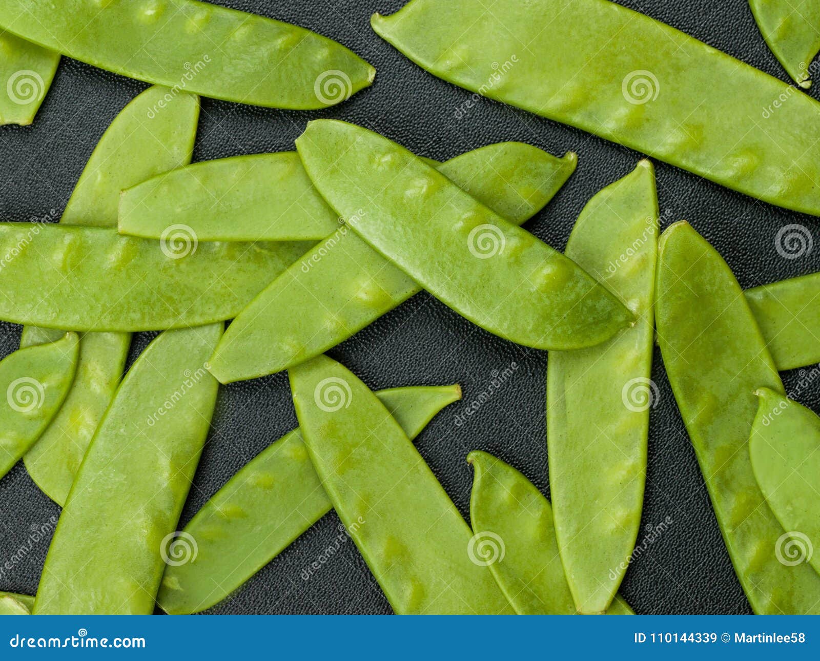 Mangetout or Mange Tout Peas Stock Image - Image of ingredients ...