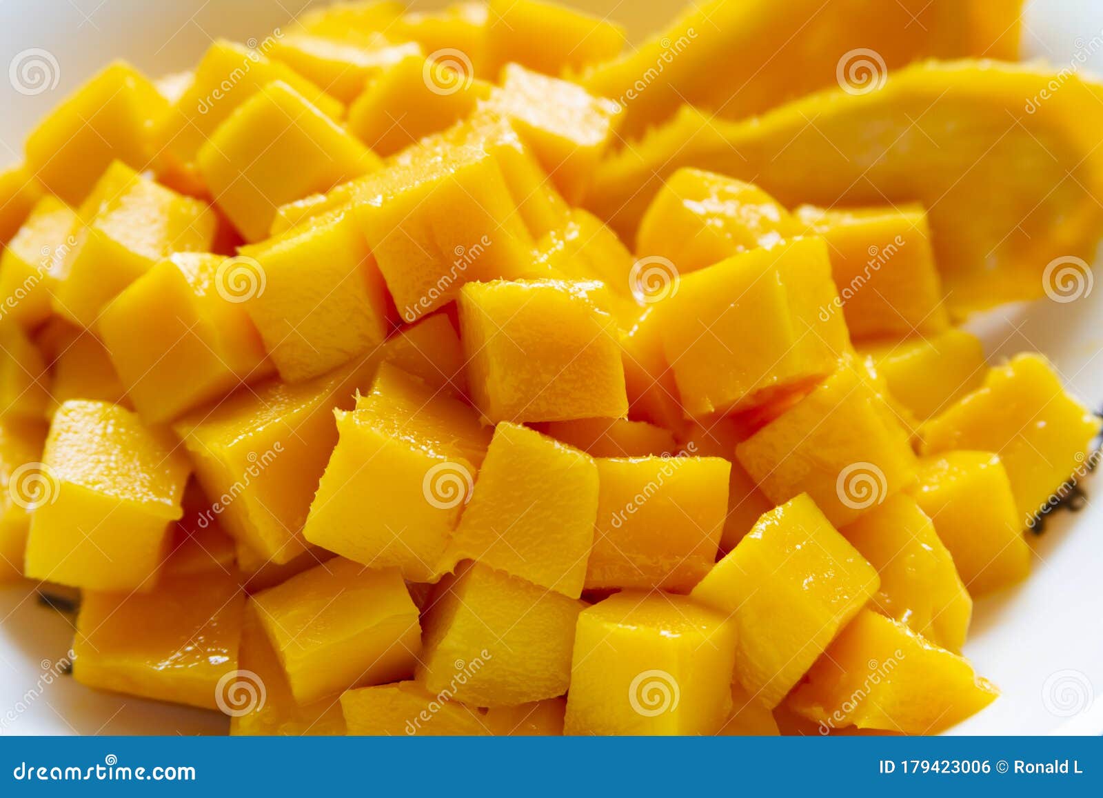 Mango Cube Fruit Salad in a Bowl Stock Photo - Image of diced, center ...