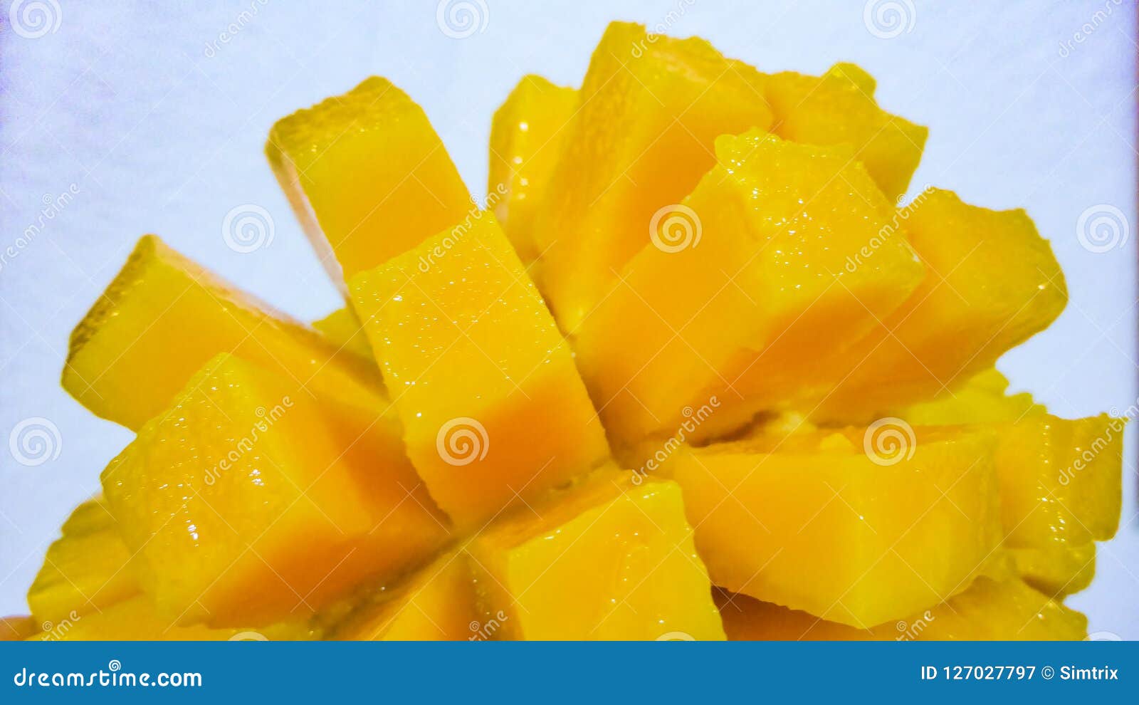 Mango De Cutted Aislado En El Fondo Blanco Imagen de archivo - Imagen ...