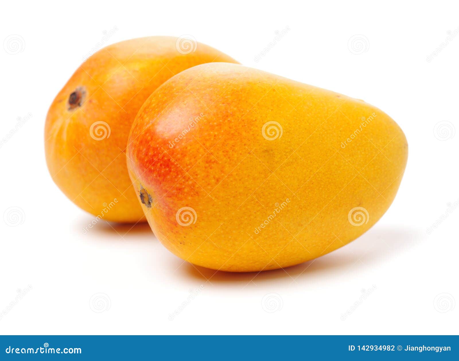 Mango en el fondo blanco foto de archivo. Imagen de sano - 142934982